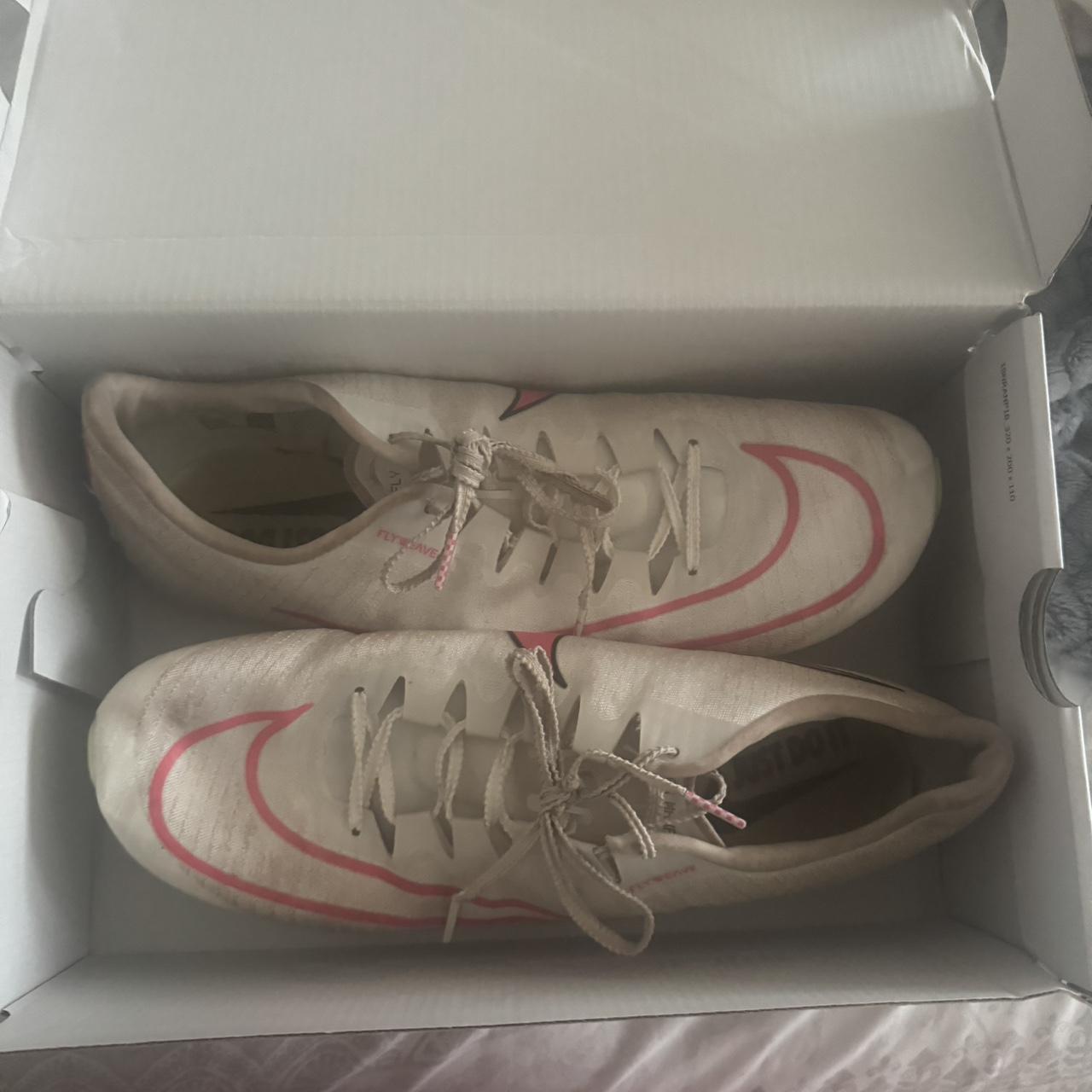 Nike Maxflys track and field - Depop