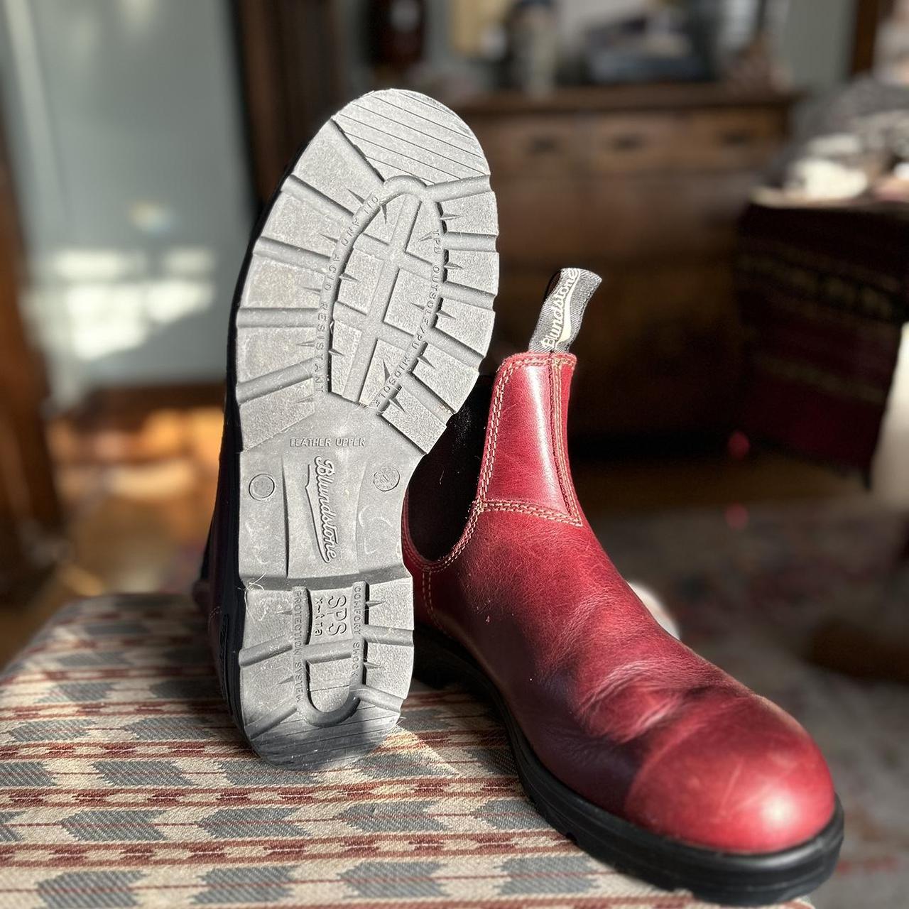 Rare and beautiful Bordeaux red Blundstone Classics.... - Depop