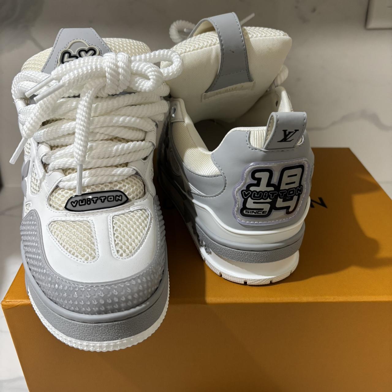 men grey lv skates size 41 - Depop
