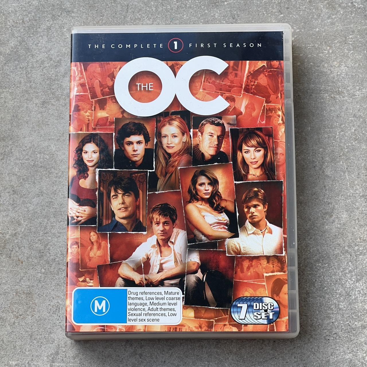 the OC complete season 1 dvd set great condition... - Depop