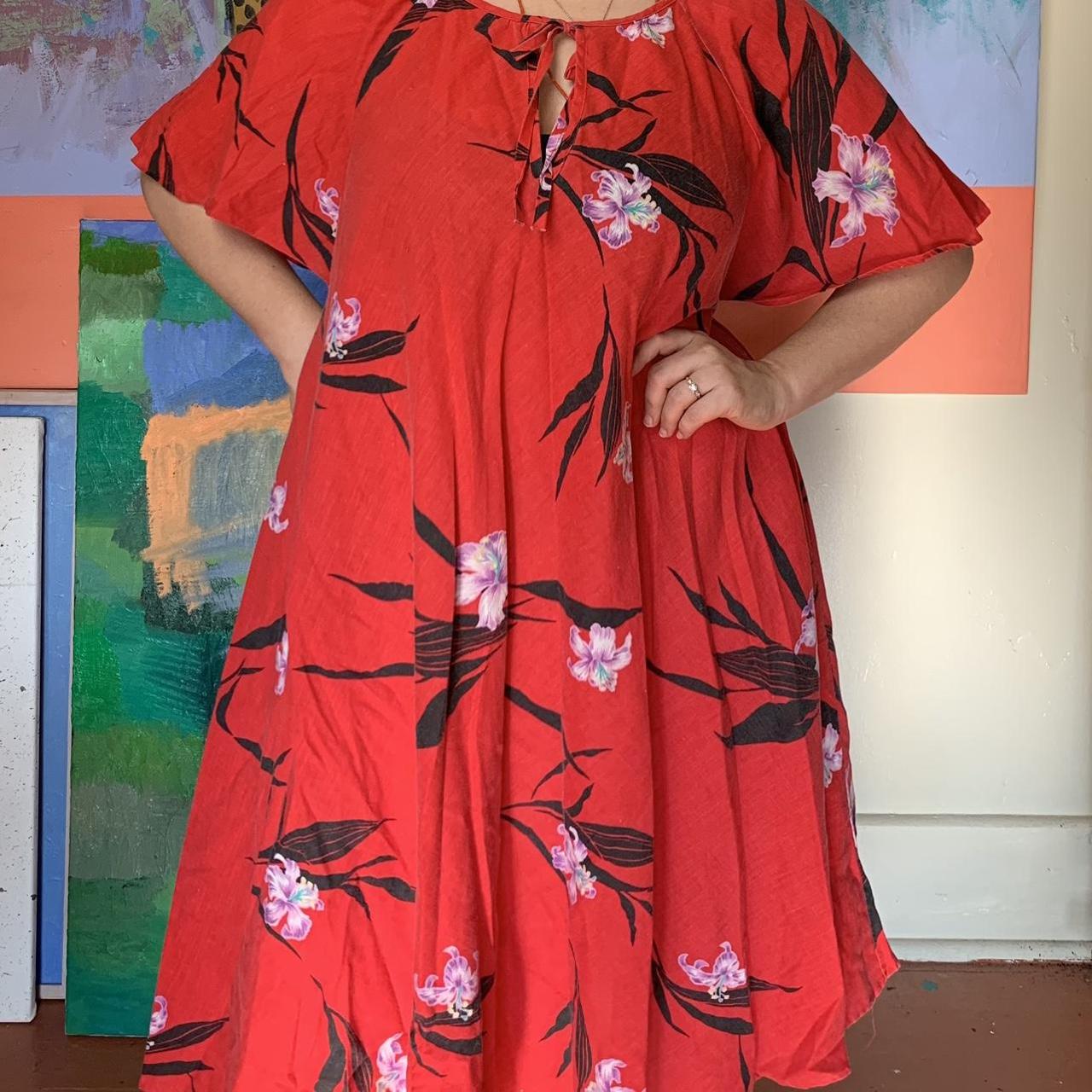 Vintage red floral pattern house dress! Super... - Depop