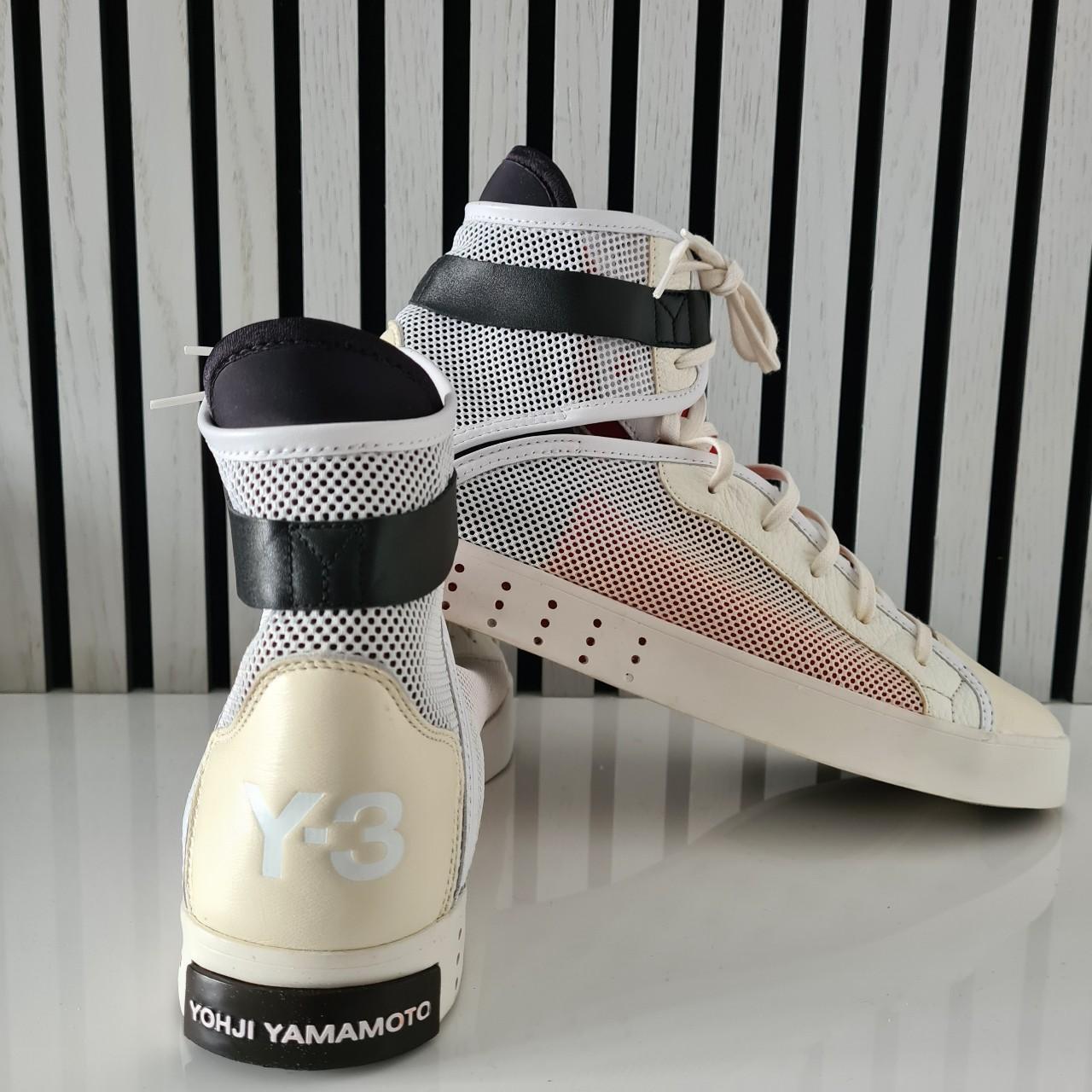 Y3 Men's Red and Cream Trainers | Depop