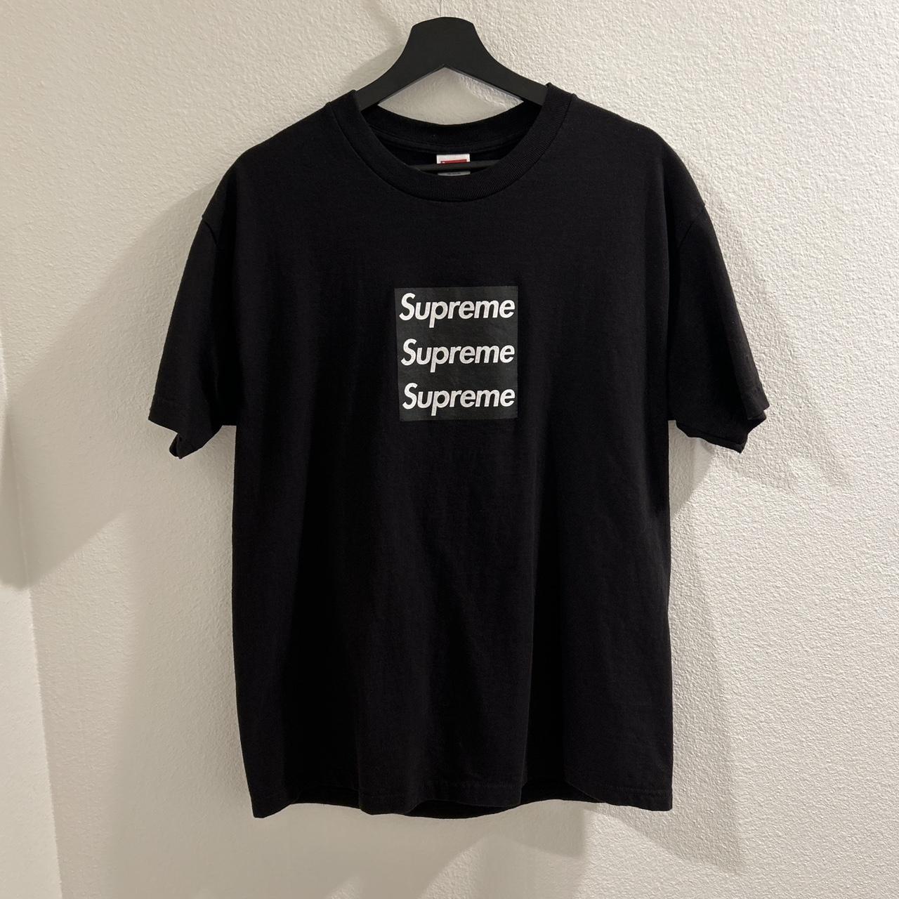 Supreme Men's Black T-shirt | Depop