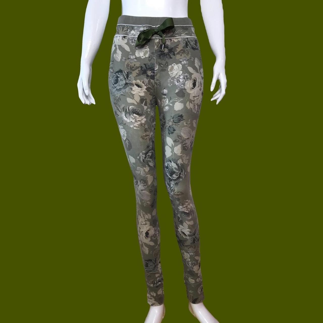 Chaki Floral Legging •Item measurements: Waist -... - Depop