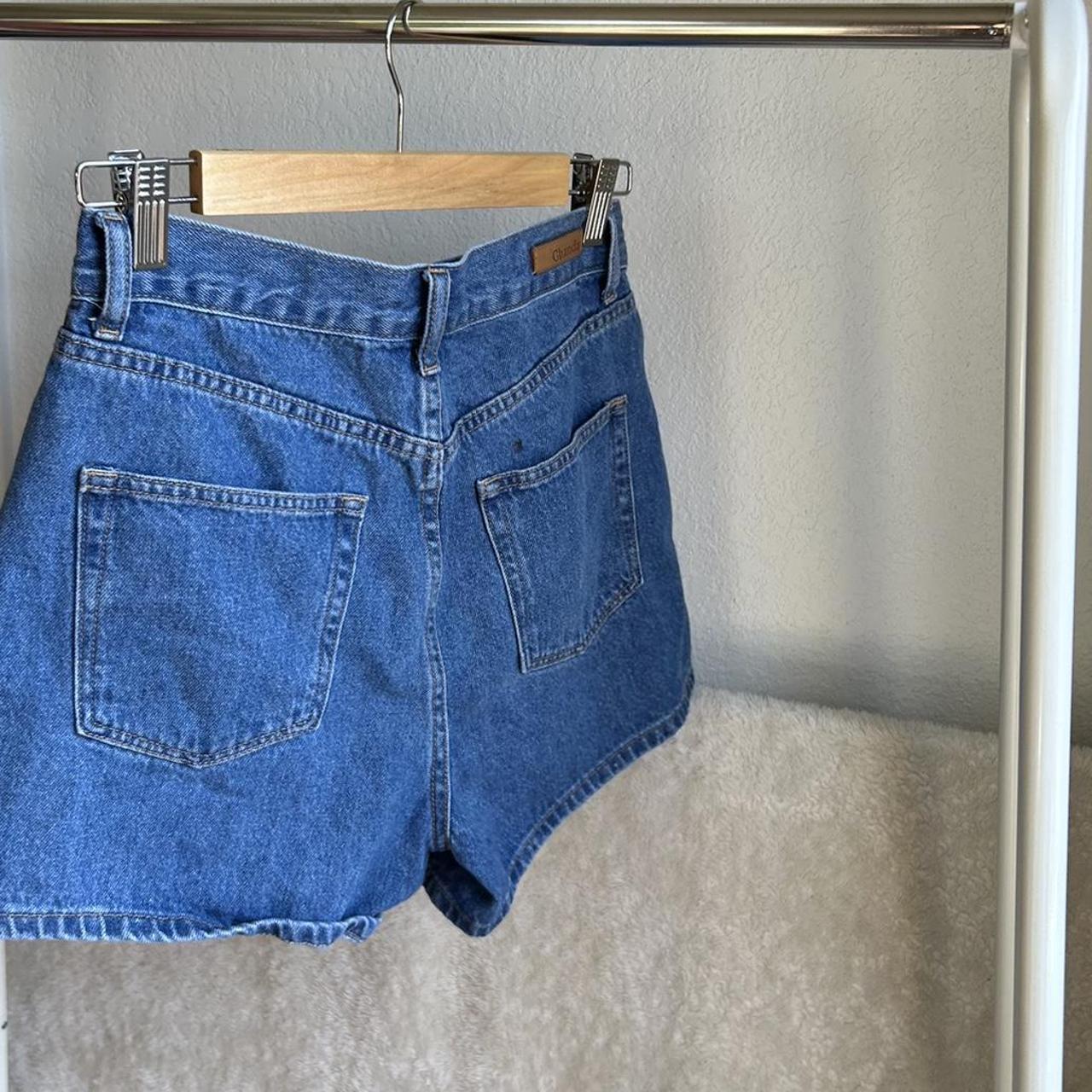 Women's Shorts | Depop