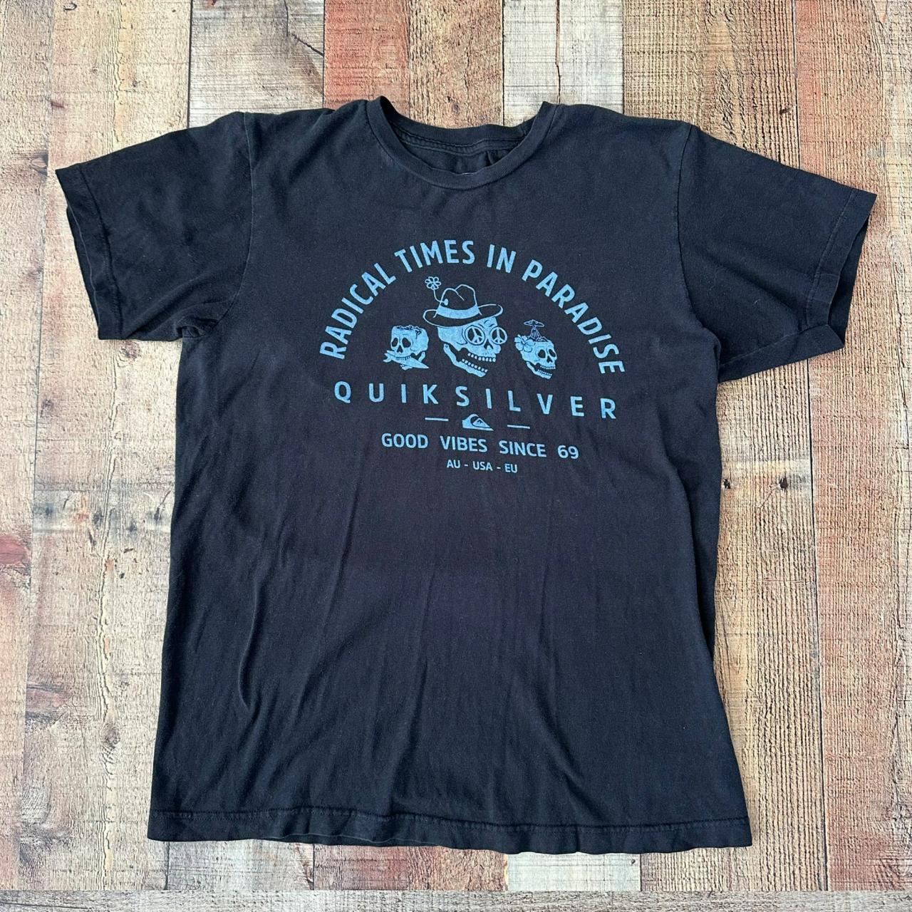 Quicksilver black graphic tshirt men's medium Has a... - Depop