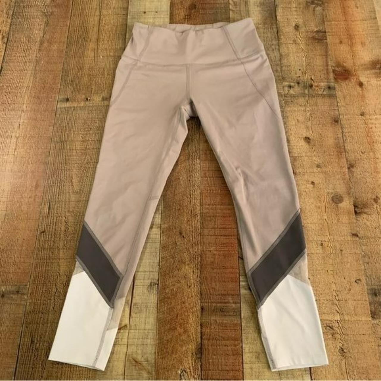 Apana Womens Size Small Cropped Ankle Athletic Gray... - Depop