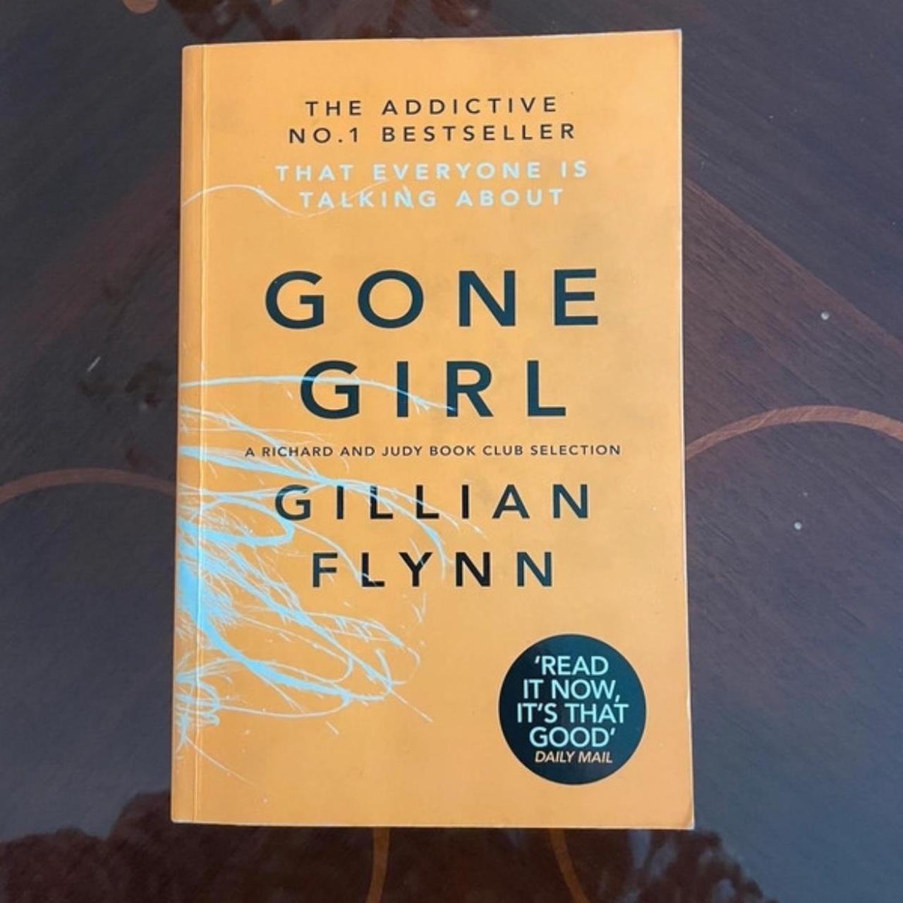 🌟 GONE GIRL BOOK 🌟 AUTHOR : Gillian Flynn GENRE :... - Depop
