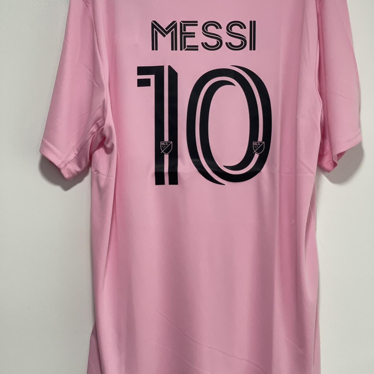 Inter Messi #10 Pink Jersey with patches New. Sizes... - Depop