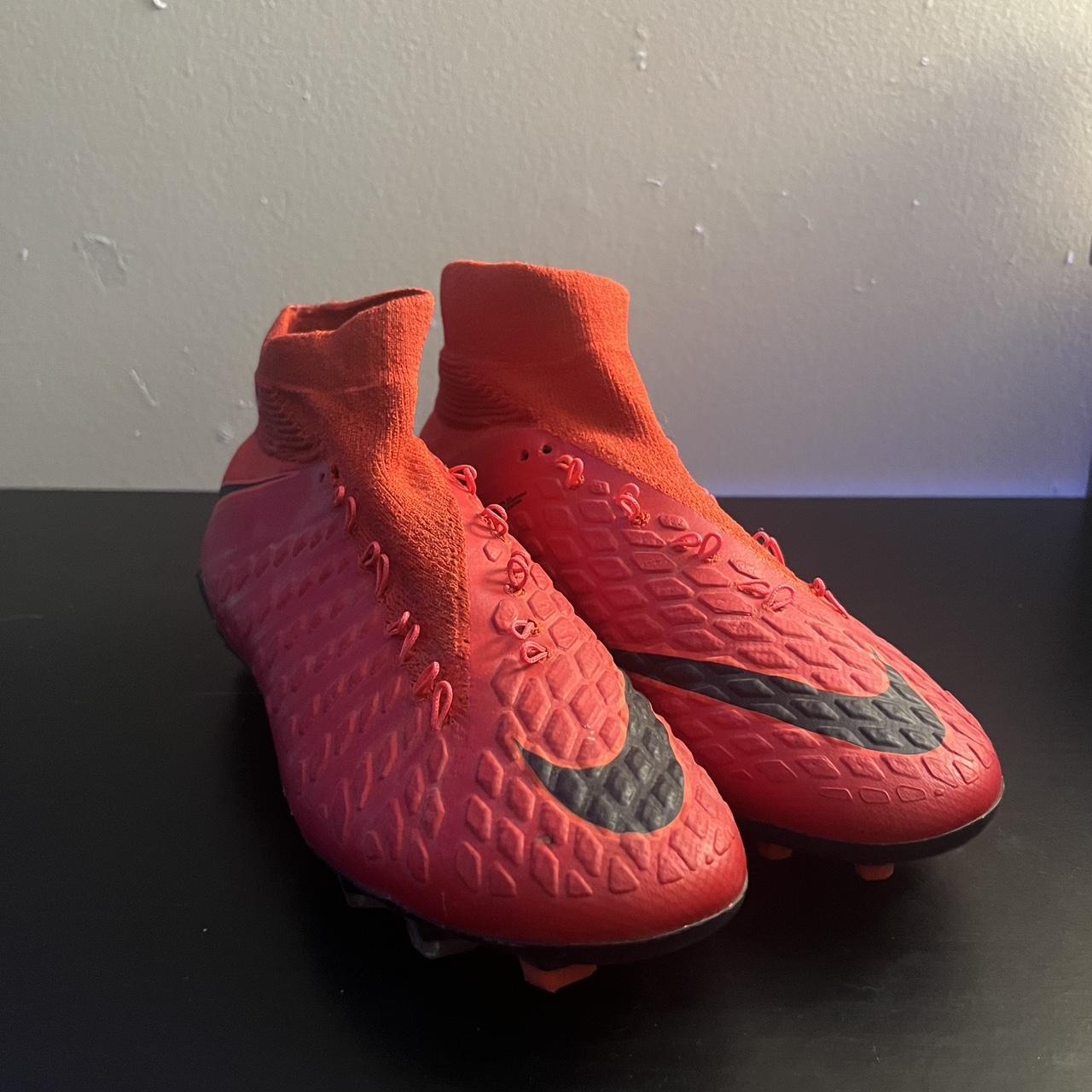 Nike Hypervenom Phantom Heat Pack Size... - Depop