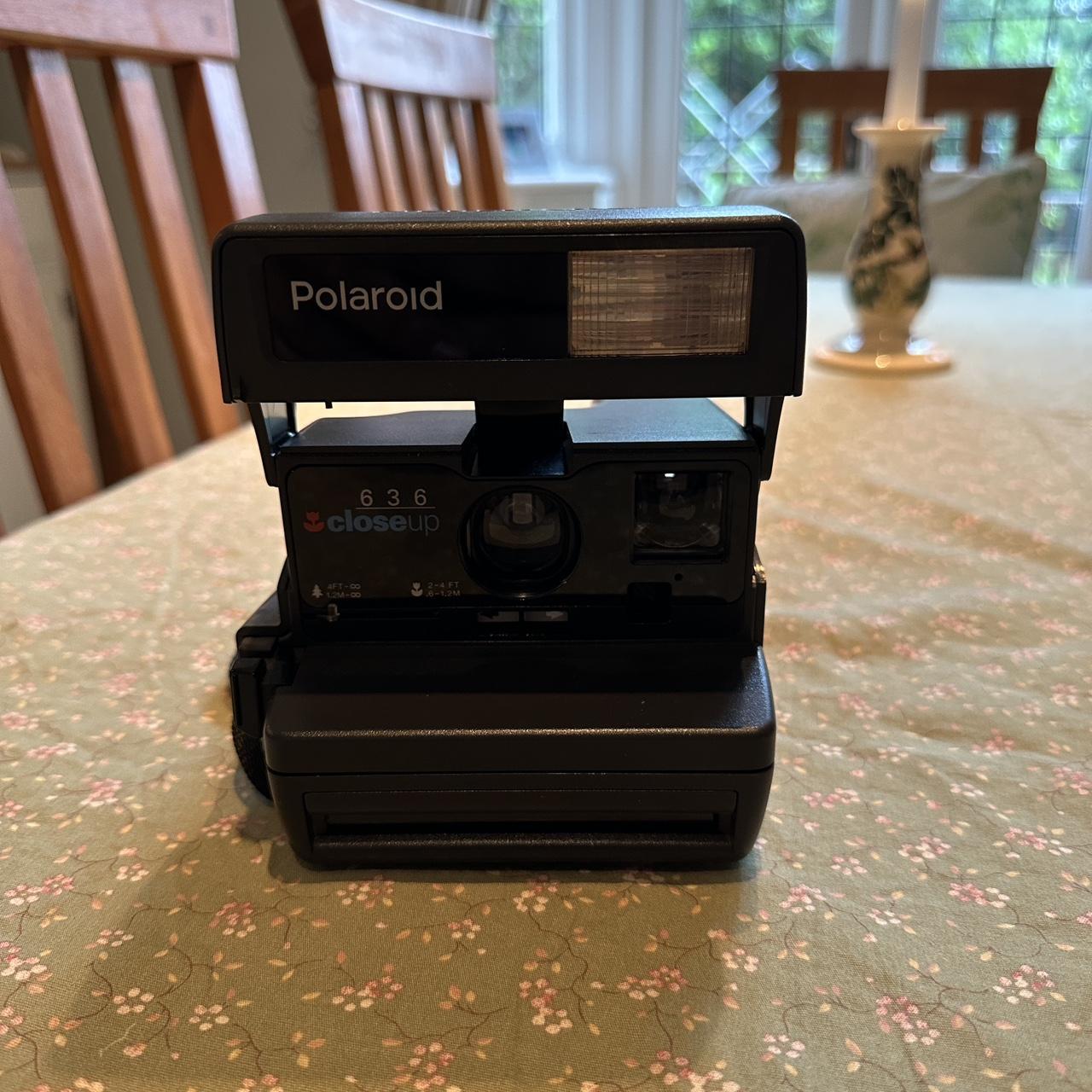 Polaroid 600 OneStep Close Up Instant Camera with 1... - Depop