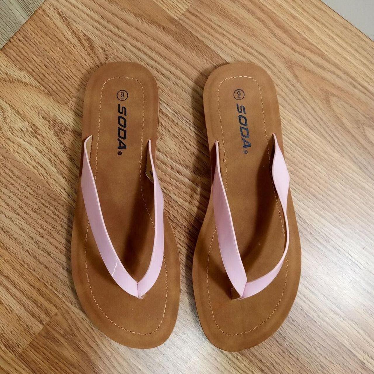 Soda Shoes Women Sz 9 EU 39.5 Flip Flops Thongs