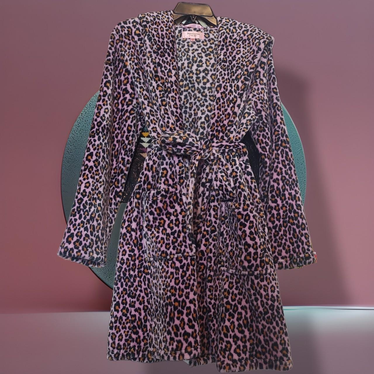 Juicy Couture Women's Pink and Gold Robe | Depop