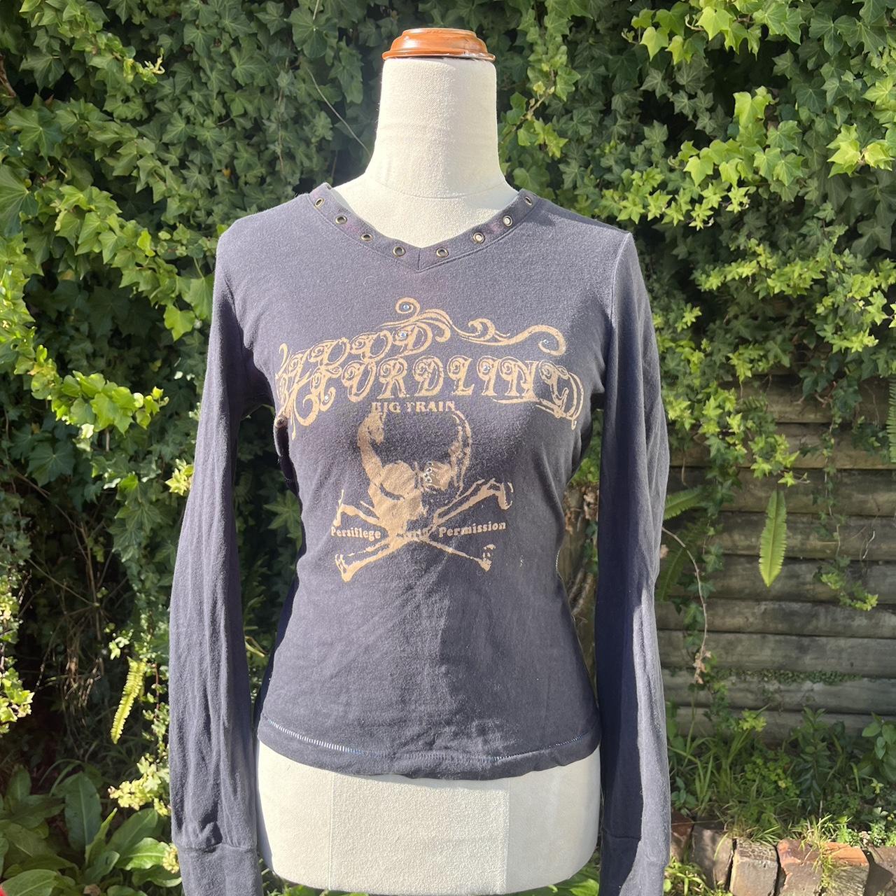 ON HOLD!!!!!!!!!!!!!!!! Y2K grey and gold long... | Depop