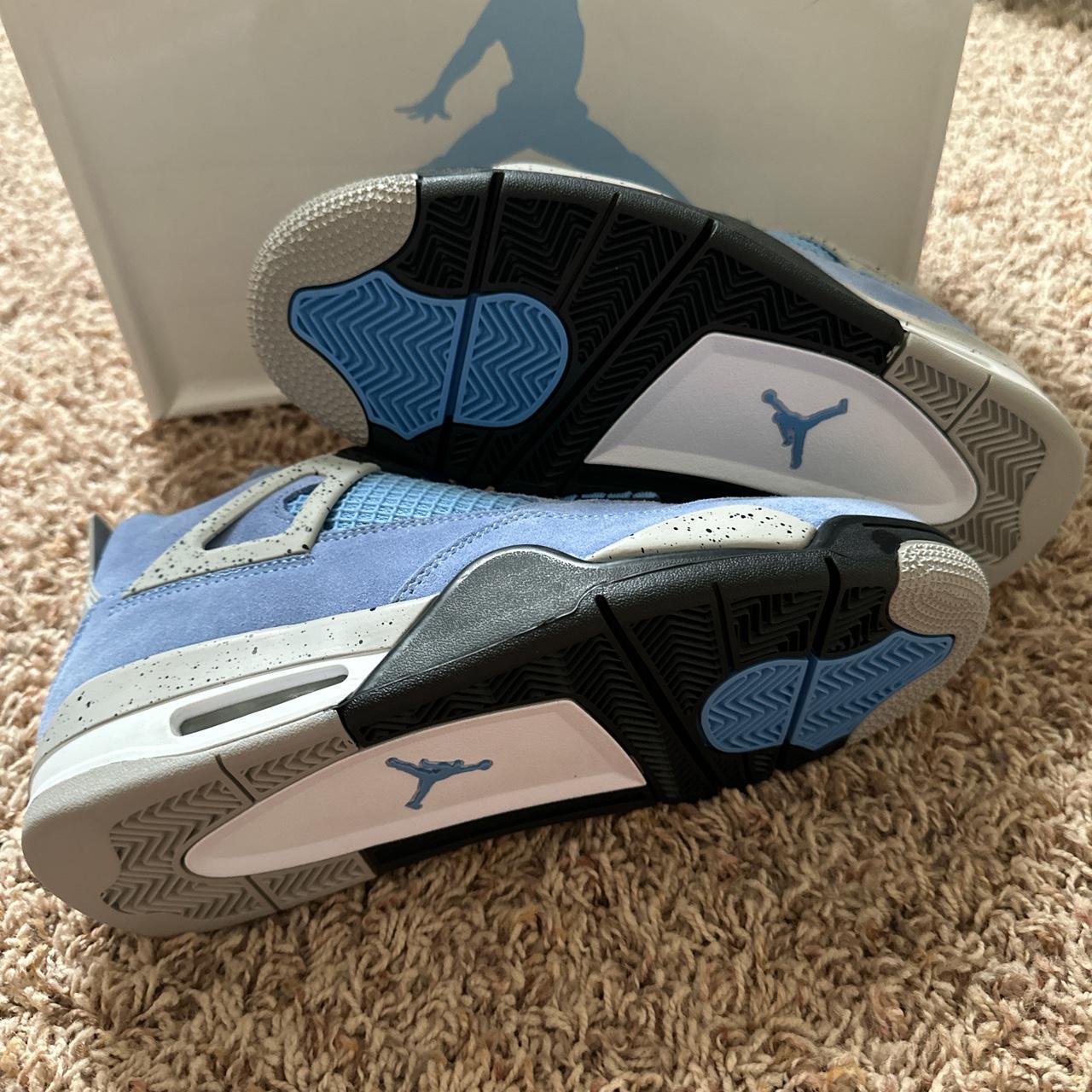 Jordan 4 Unv blue Size 8.5. I don’t really know... - Depop