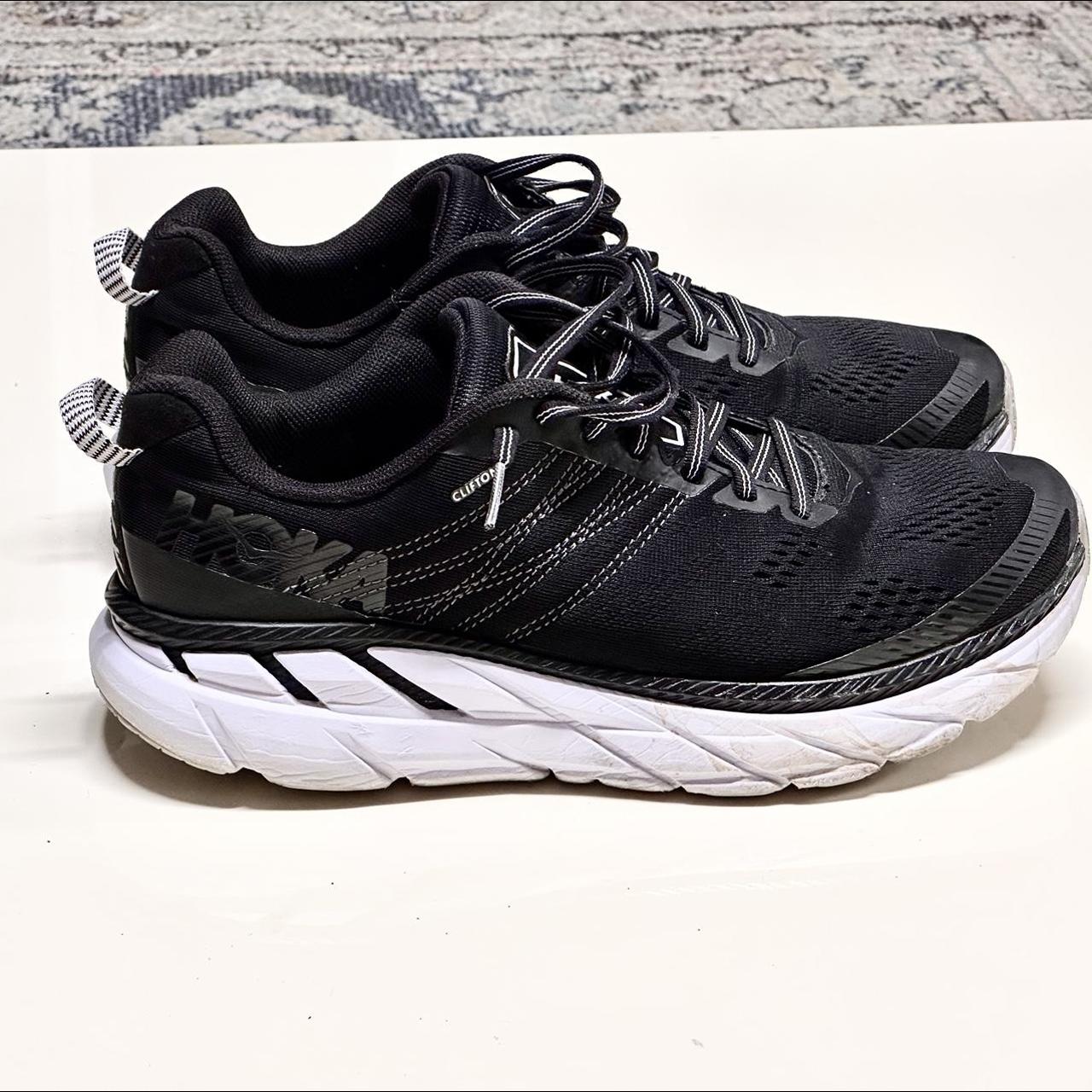 Hoka Clifton 6 Size 9 - Depop