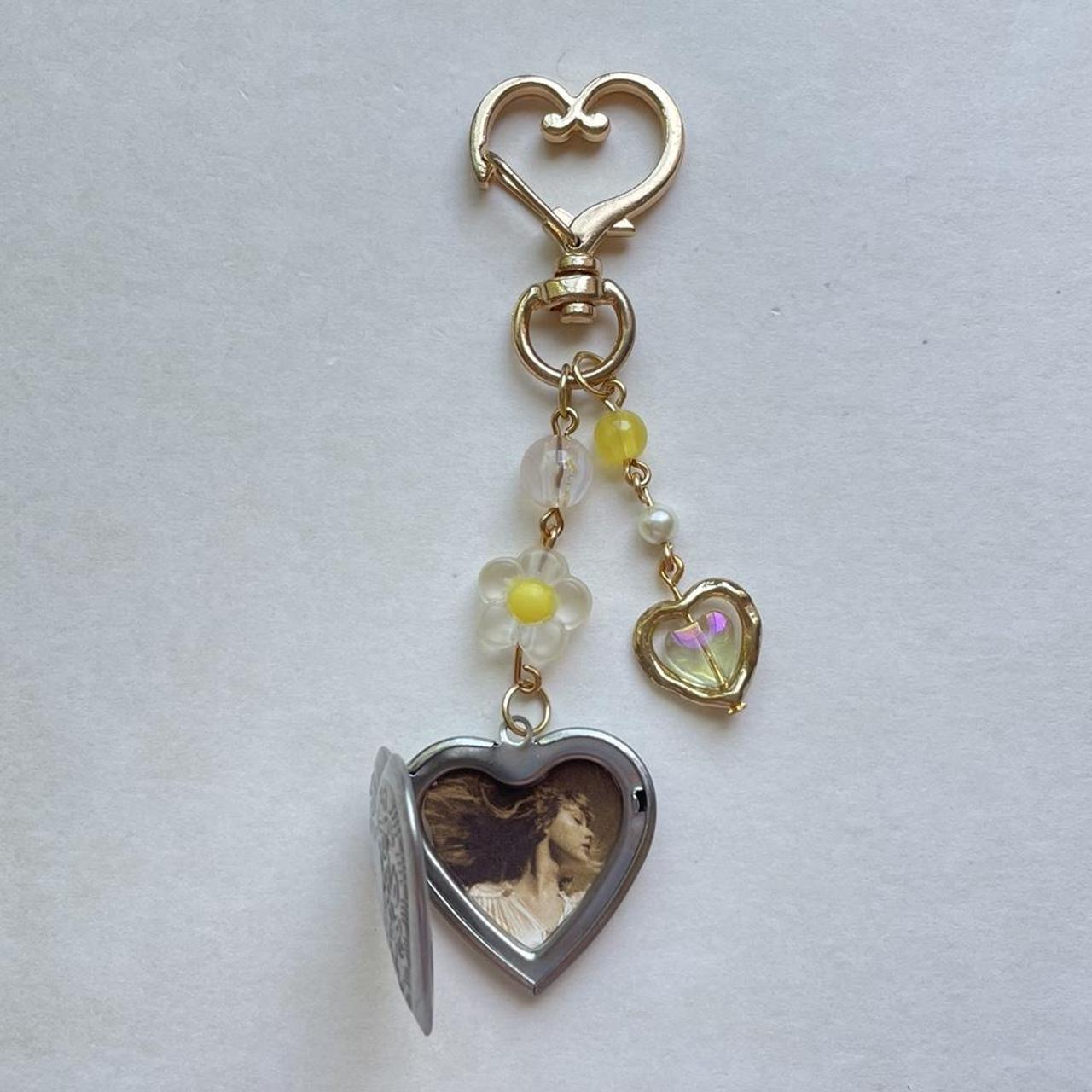 taylor swift's fearless locket gold heart keychain... - Depop