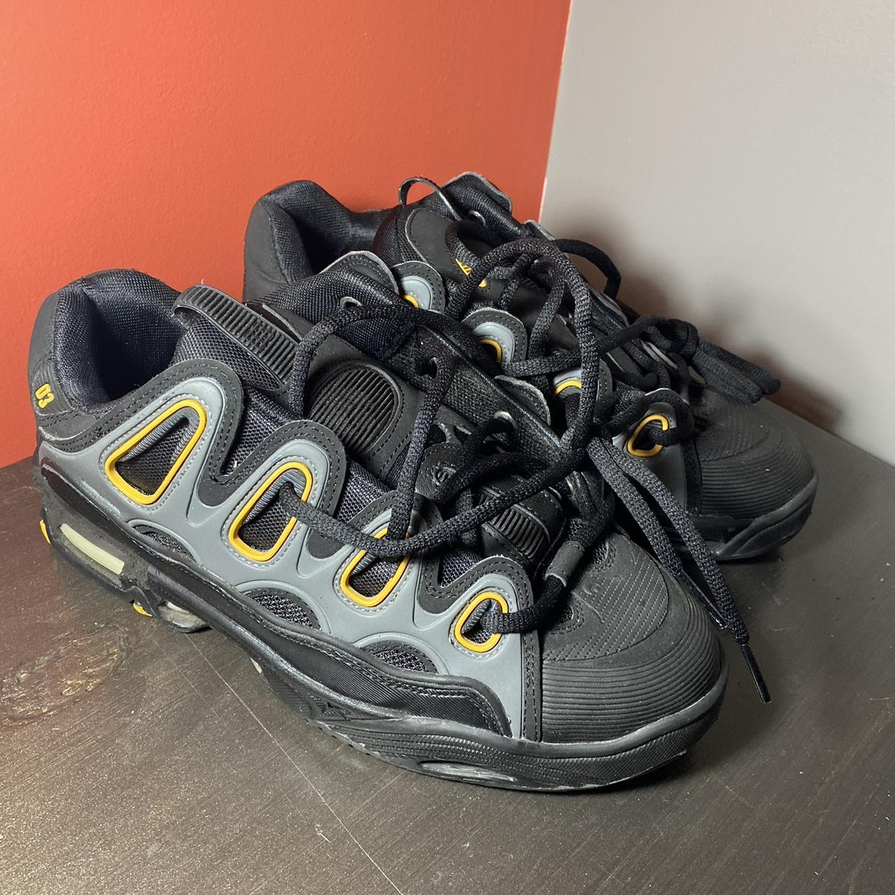 D3 OSIRIS RARE Y2K 2005 EMO SKATER SHOES Black and... - Depop