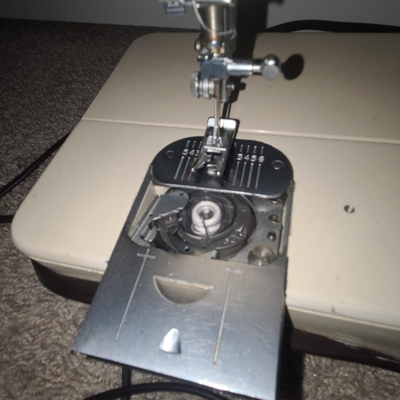 Singer Touch-Tronic 2000 Sewing Machine FOR PARTS (FL) - Depop
