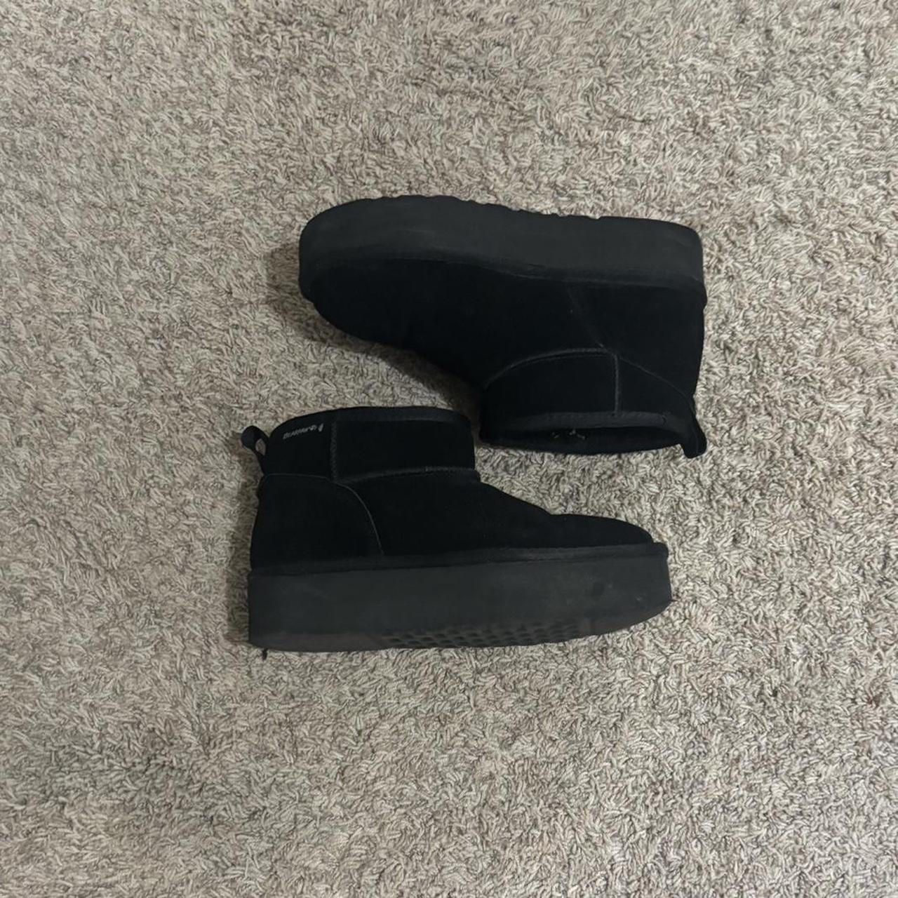 bear paw mini platform boots! worn for a couple... - Depop