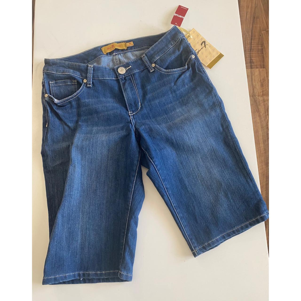 Seven7 Women's Blue Shorts | Depop