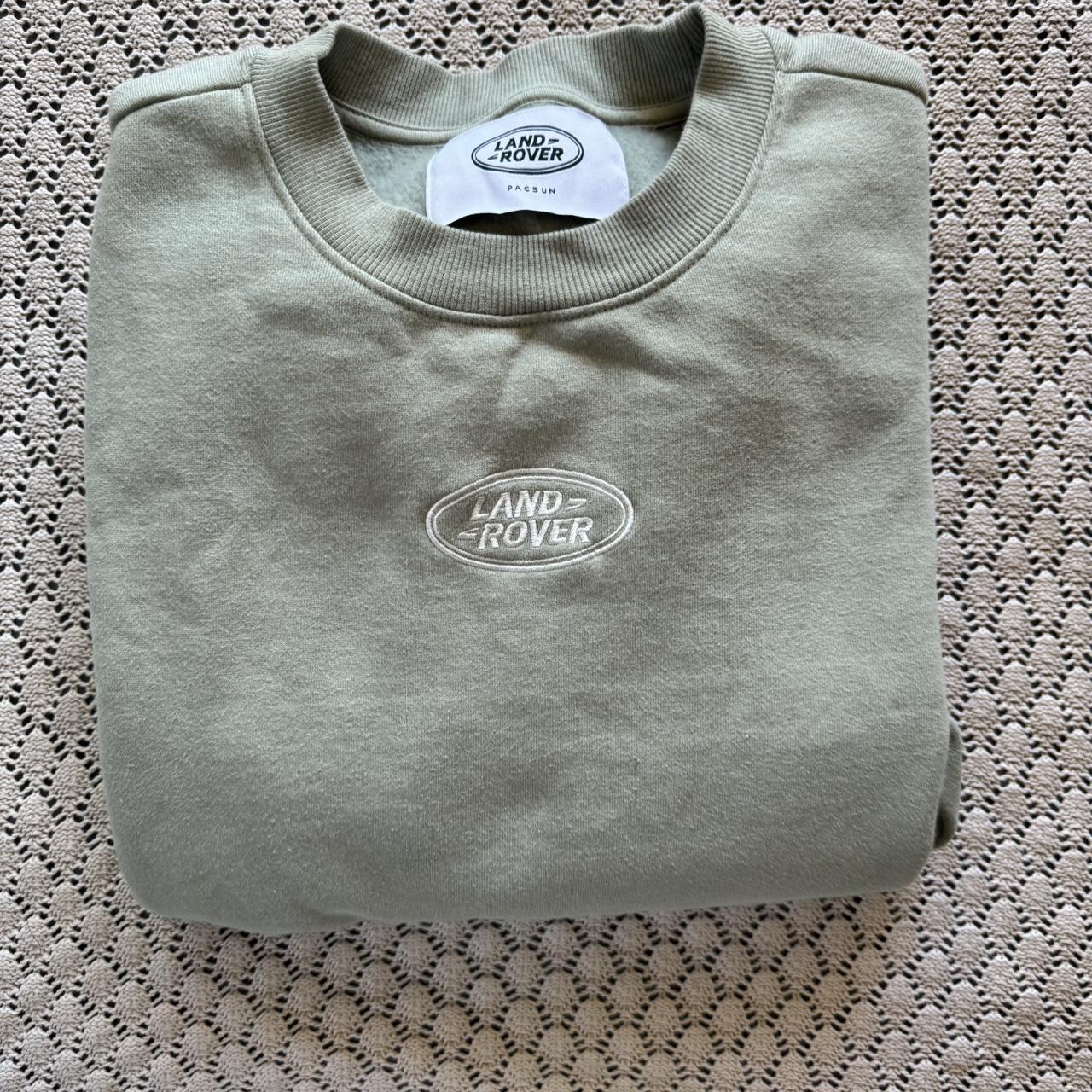 Land Rover Crewneck - Depop