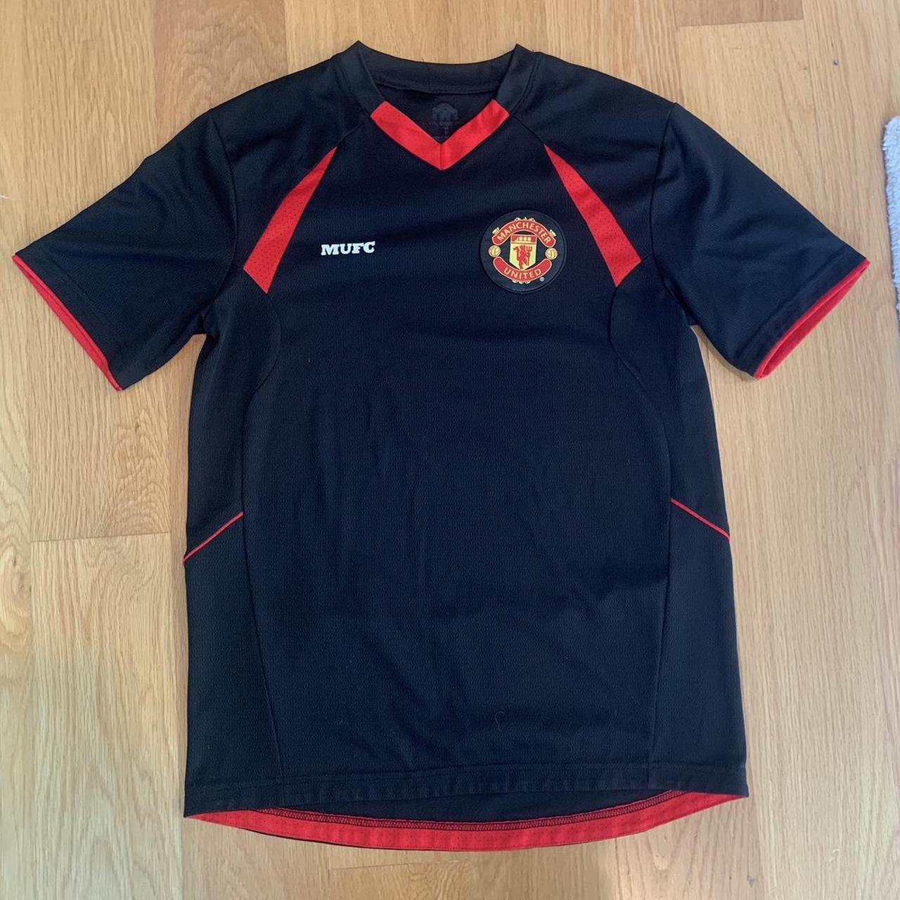 Black Manchester United Training Kit / Jersey Size... - Depop