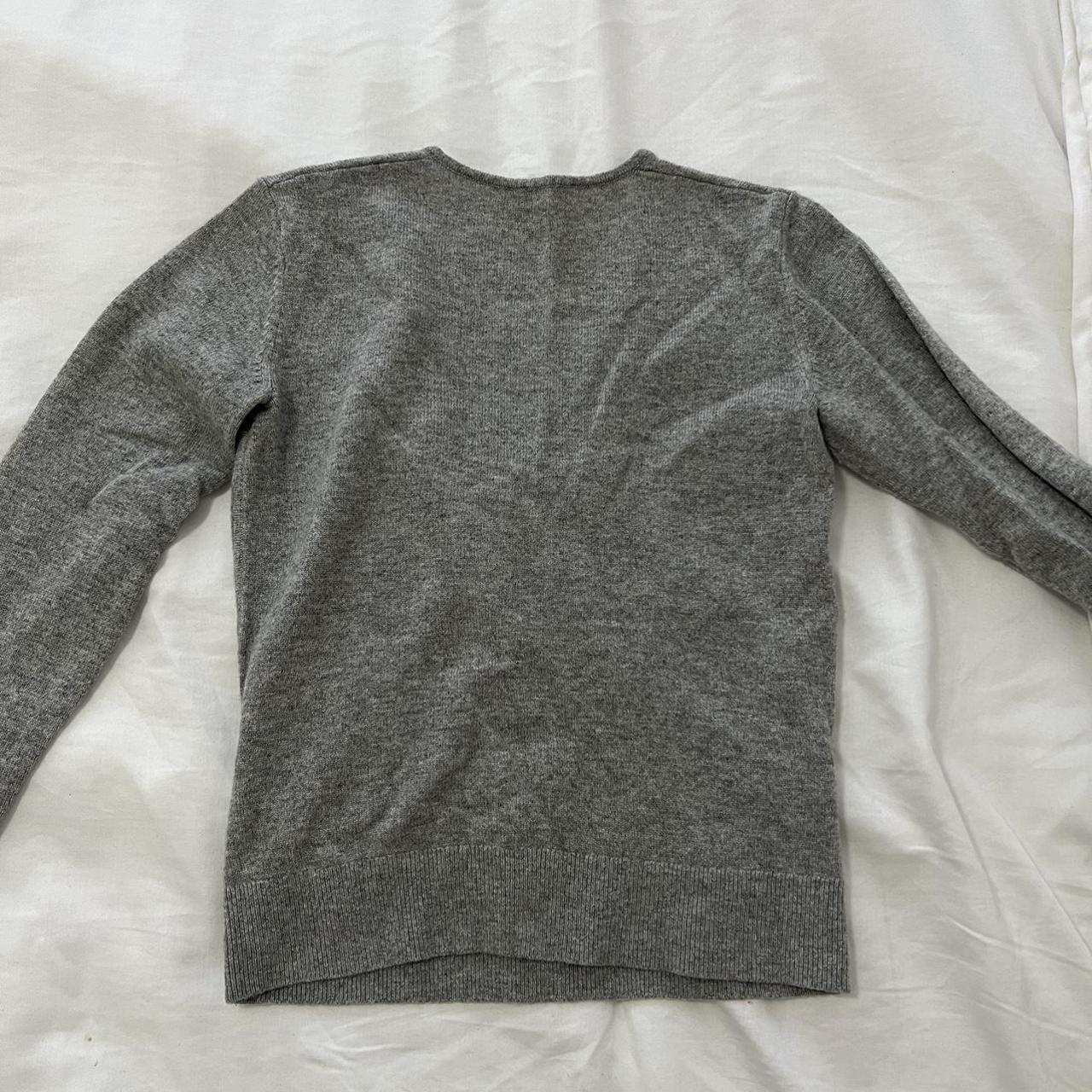 Everlane Women's Grey Jumper | Depop