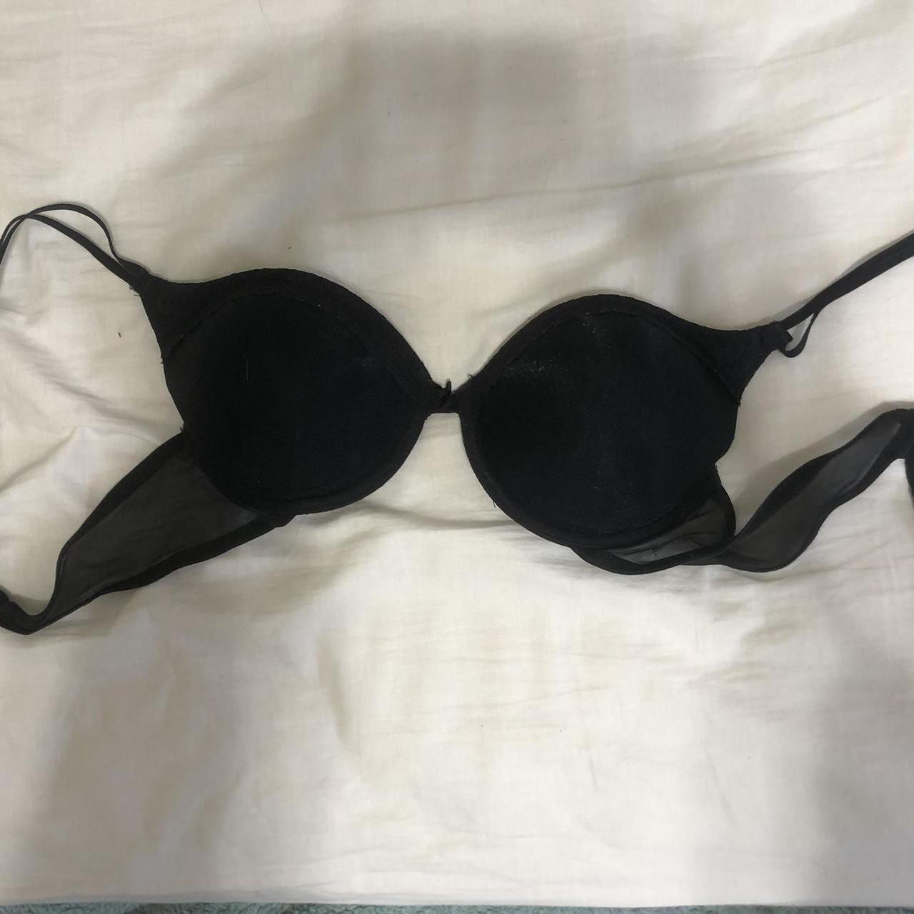 black push up bra w lace lining dm if u have any... - Depop