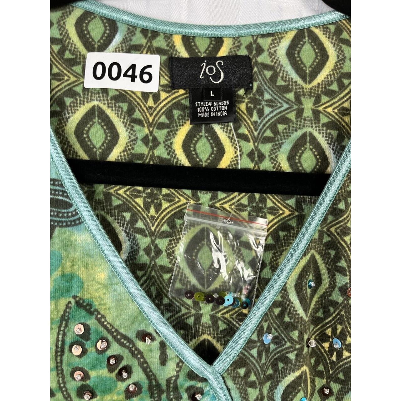 Women's Green Long Sleeve IOS T-Shirt Size L. Some... - Depop