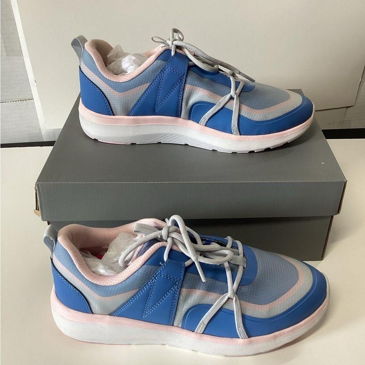 Vionic leather AUSTYN ACTIVE SNEAKER Size 10 Upper:... - Depop