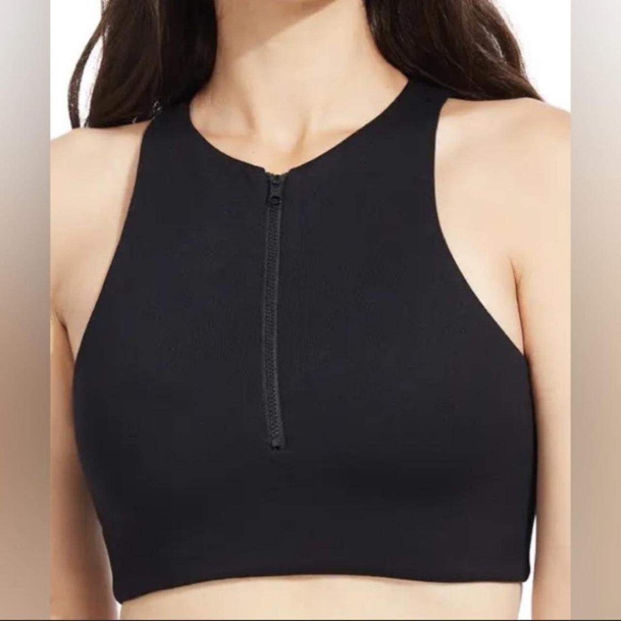 Black zip up razorback sports bra One of the... - Depop