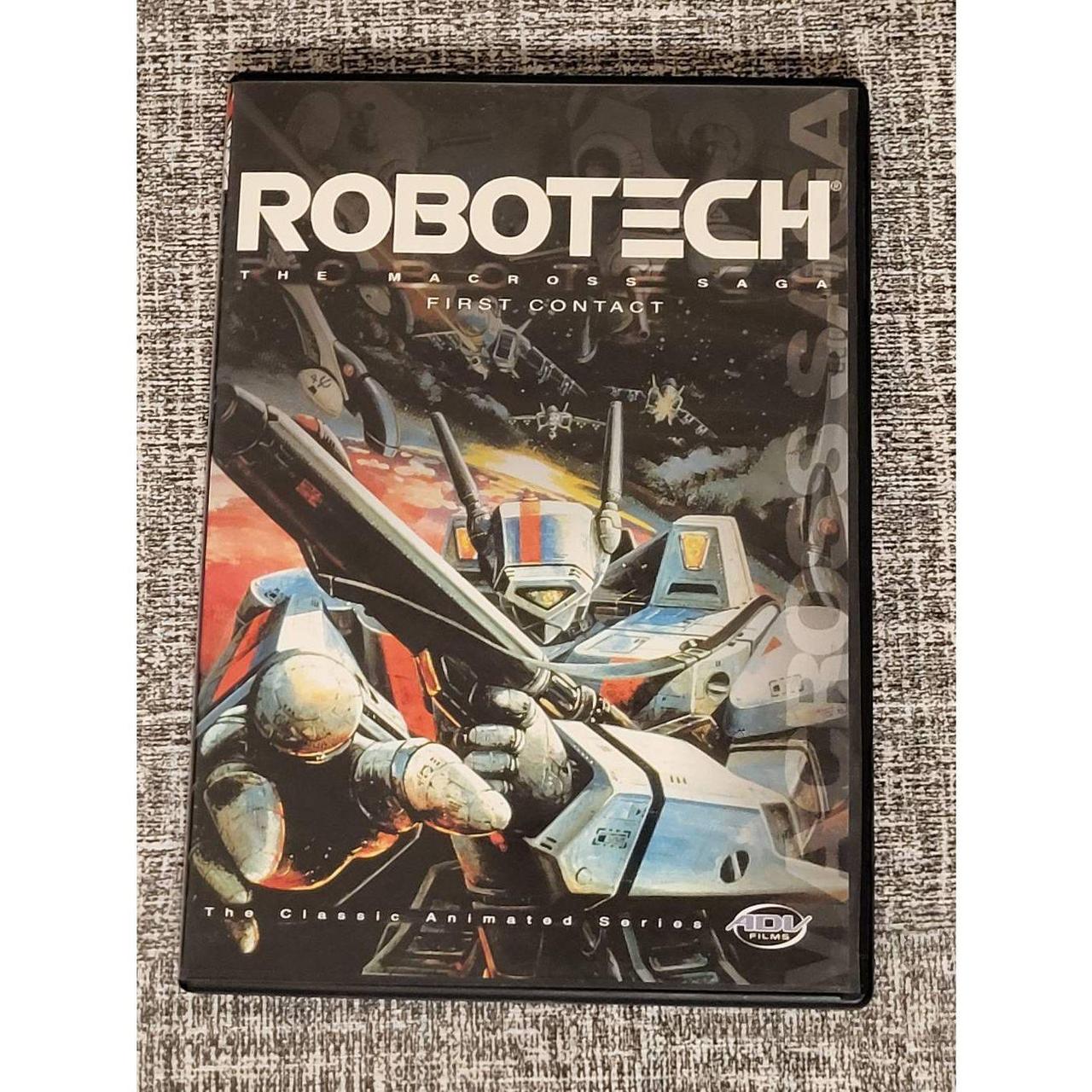 Robotech - Vol. 1: The Macross Saga - First Contact... - Depop