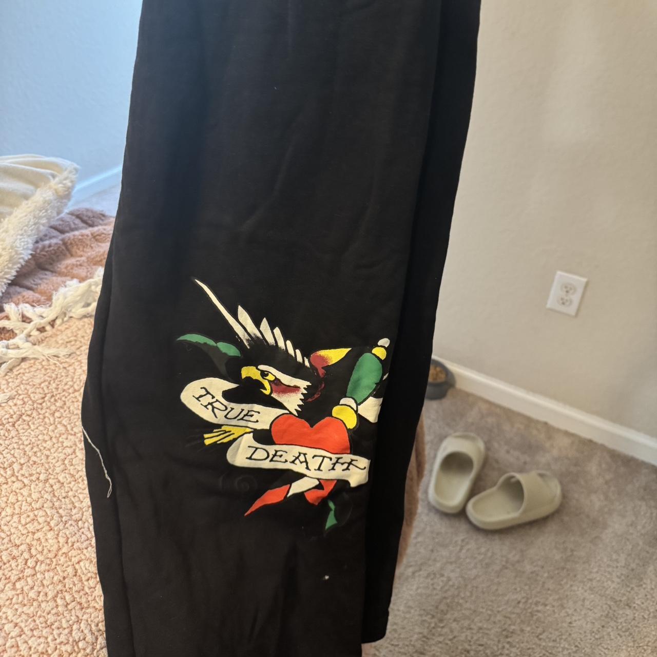 ed hardy paints size medium - Depop