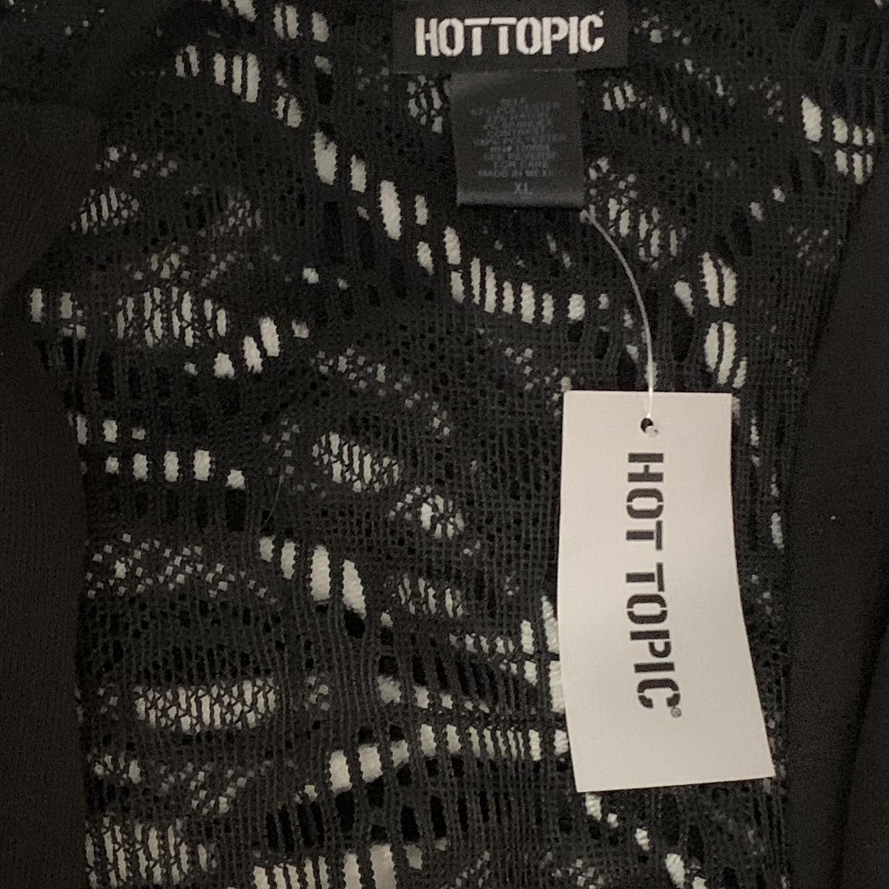 Hot Topic NWT Y2K Skull Cardigan Size Extra Large... - Depop