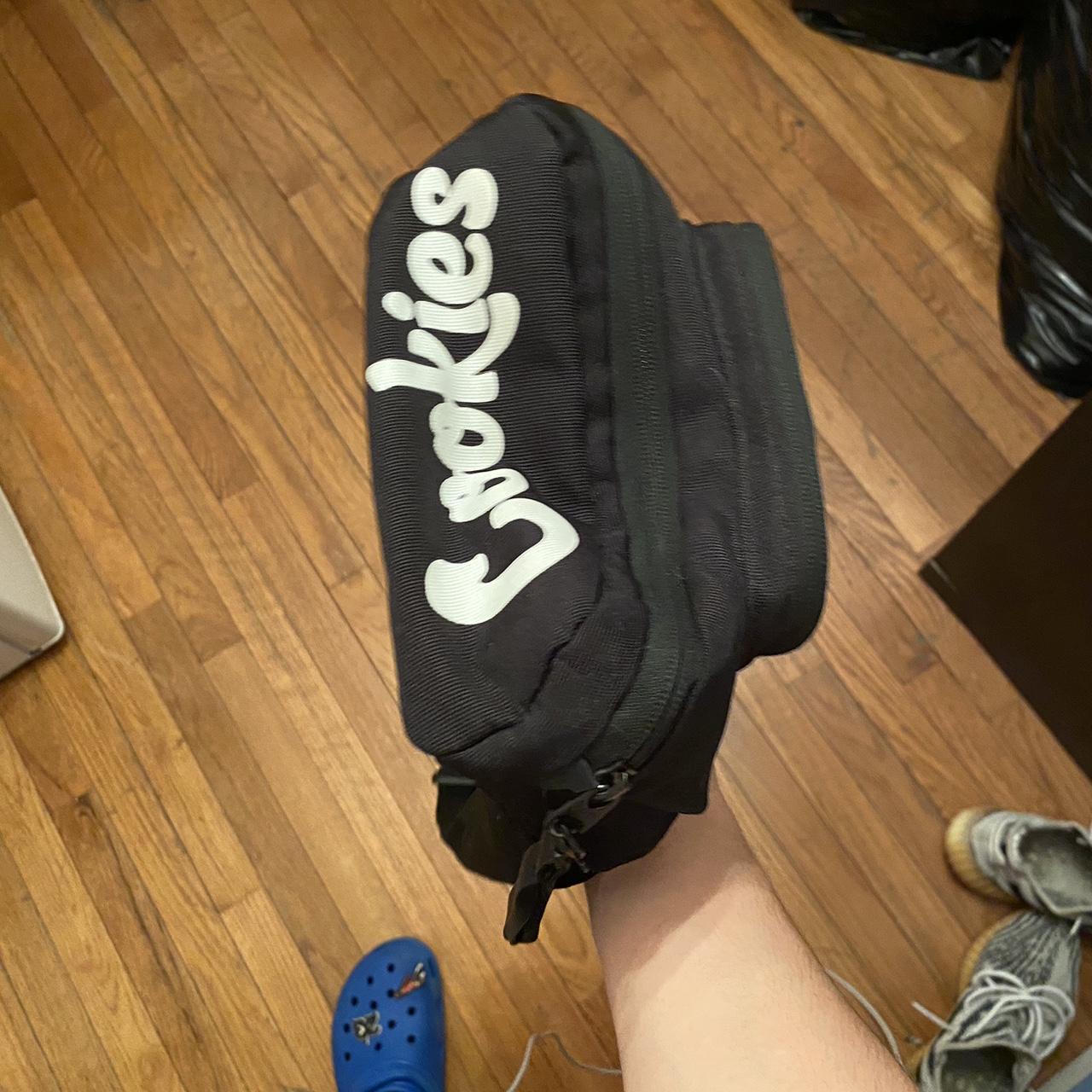 Cookies Fanny pack smell proof - Depop