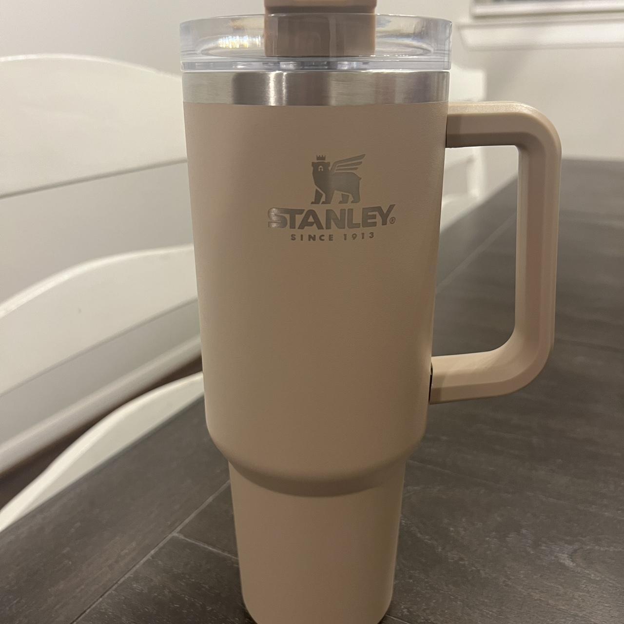 Tan Stanley 40 oz mug with lid #travelmug There is... | Depop