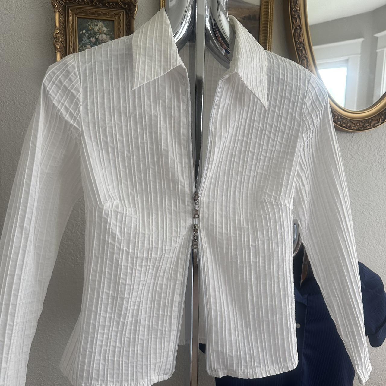 Vintage White zip up collared top #preppy... | Depop
