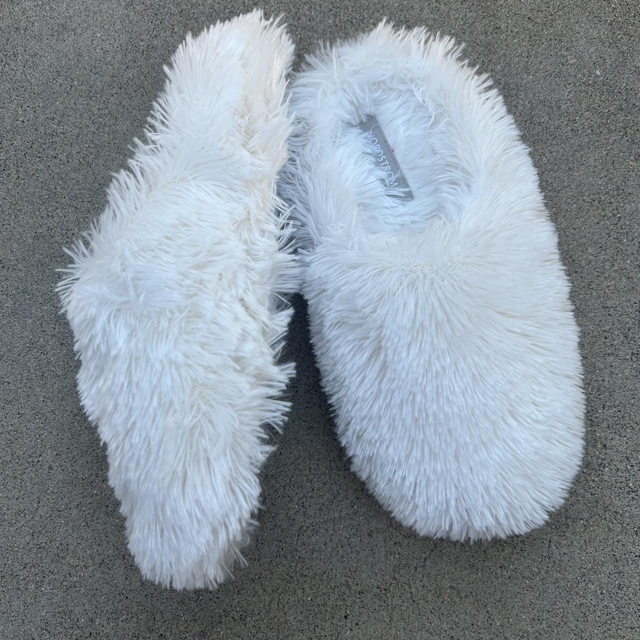 Nordstrom white fluffy slippers - Depop