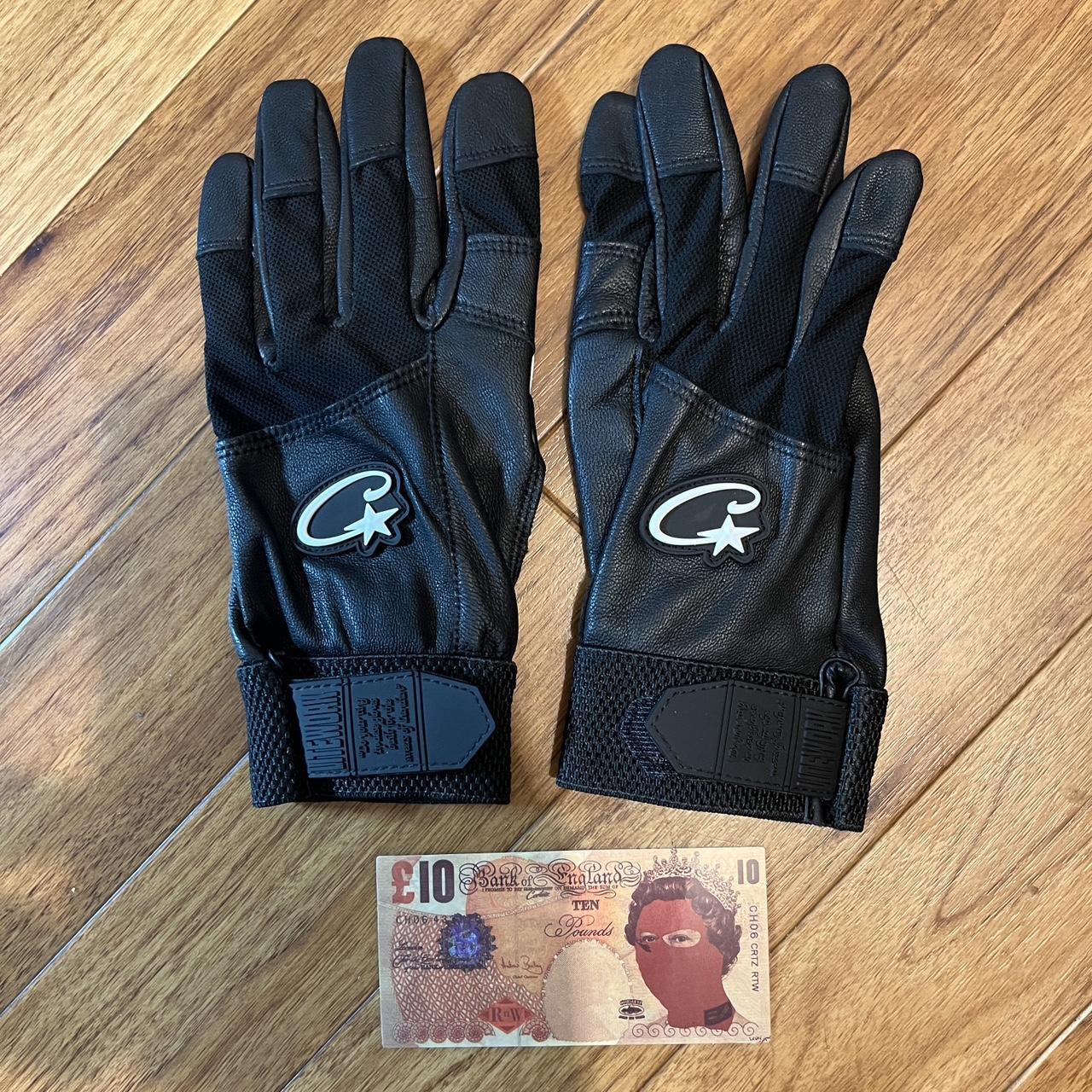 Corteiz Leather Gloves SIZE - SMALL/MEDIUM COLOUR -... - Depop