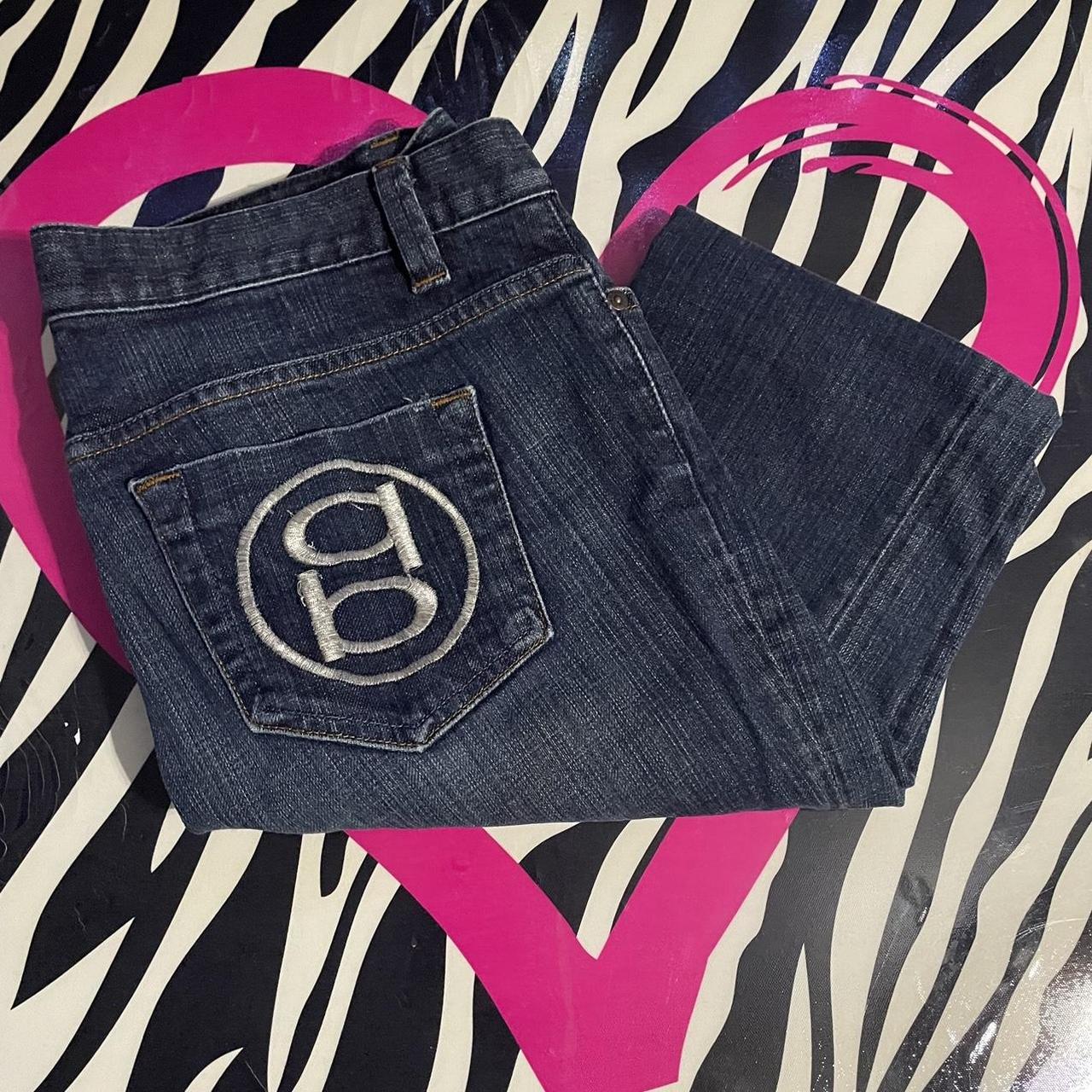 Cute silver embroidered Bebe jeans!! Size 30!! - Depop