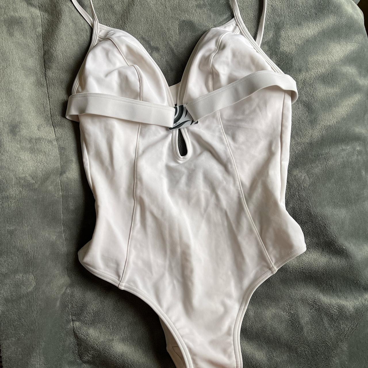 Speedo Women's White Swimsuit-one-piece | Depop