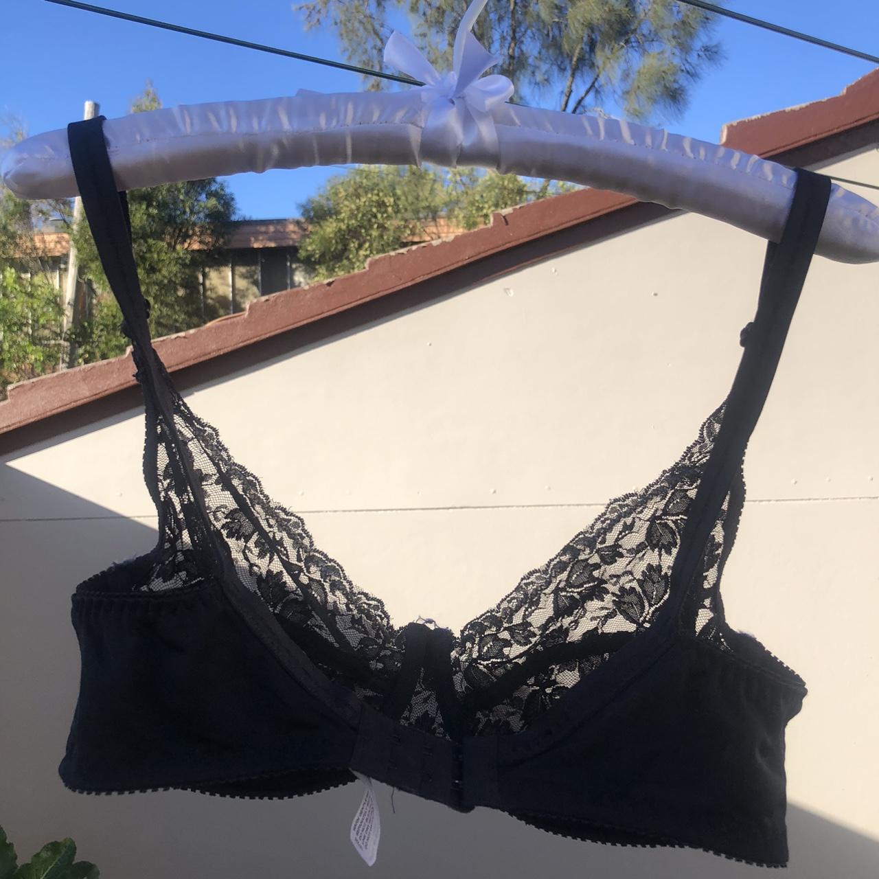Vintage Black sheer lace bra Size 12D, can fit 12C... - Depop