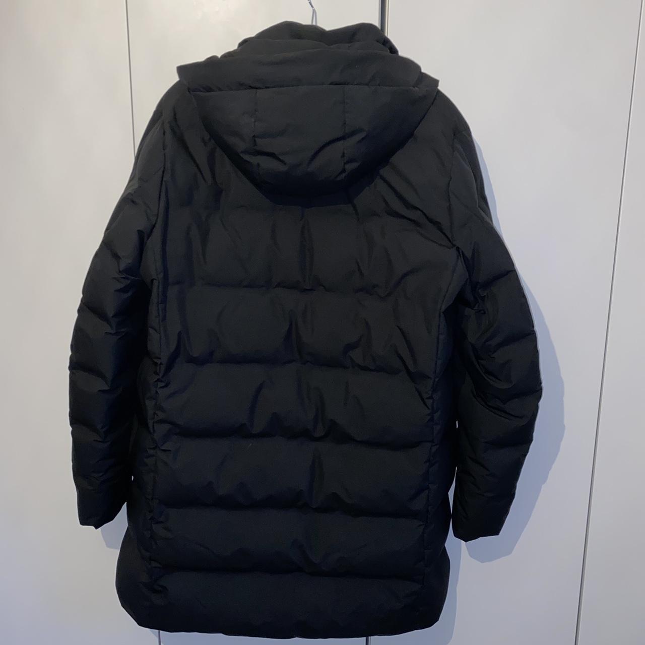 UNIQLO Men's Black Coat | Depop