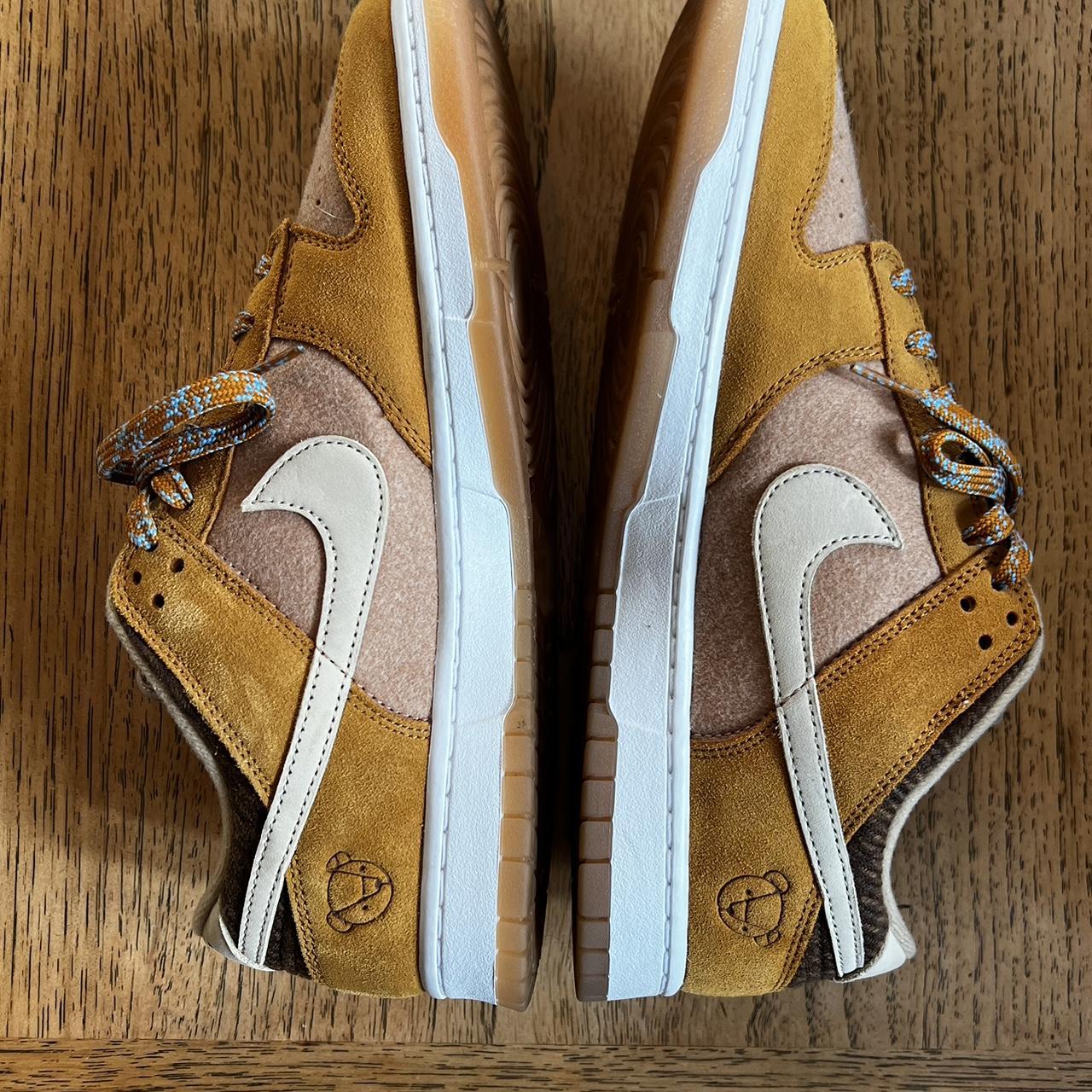 Teddy bear dunk low men’s US 11, lightly worn - Depop