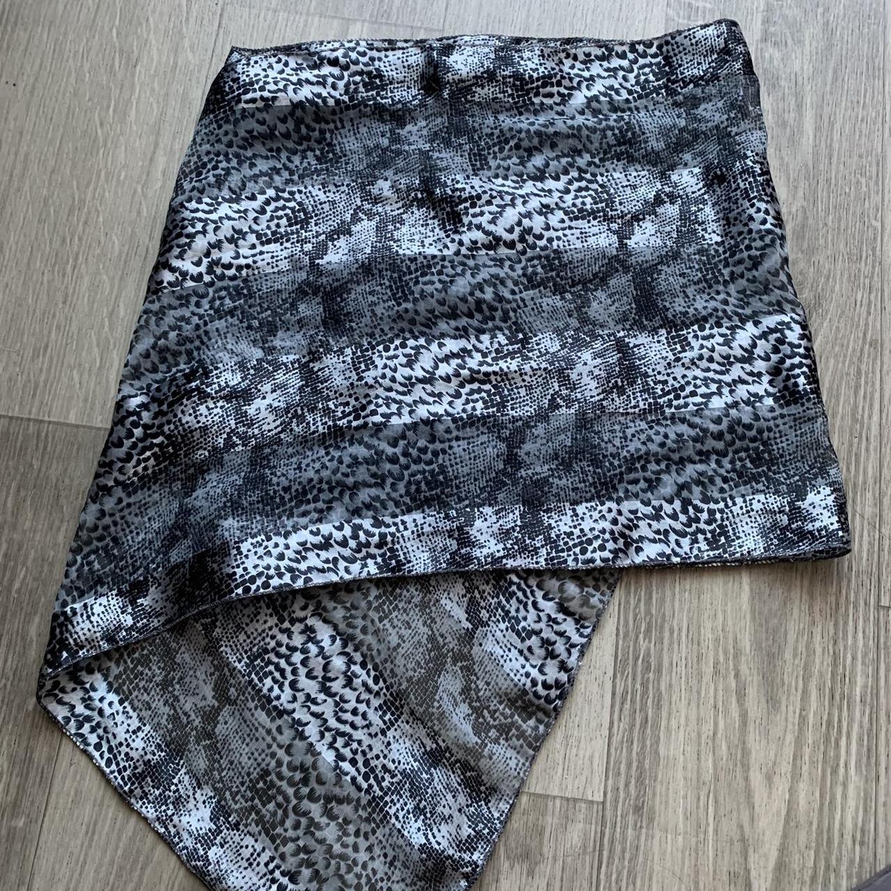 Snake Skin Scarf !! - it’s striped! - silk like... - Depop