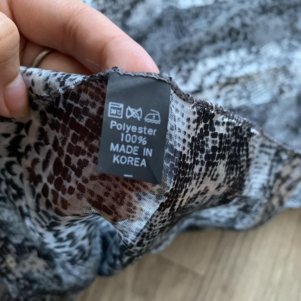 Snake Skin Scarf !! - it’s striped! - silk like... - Depop