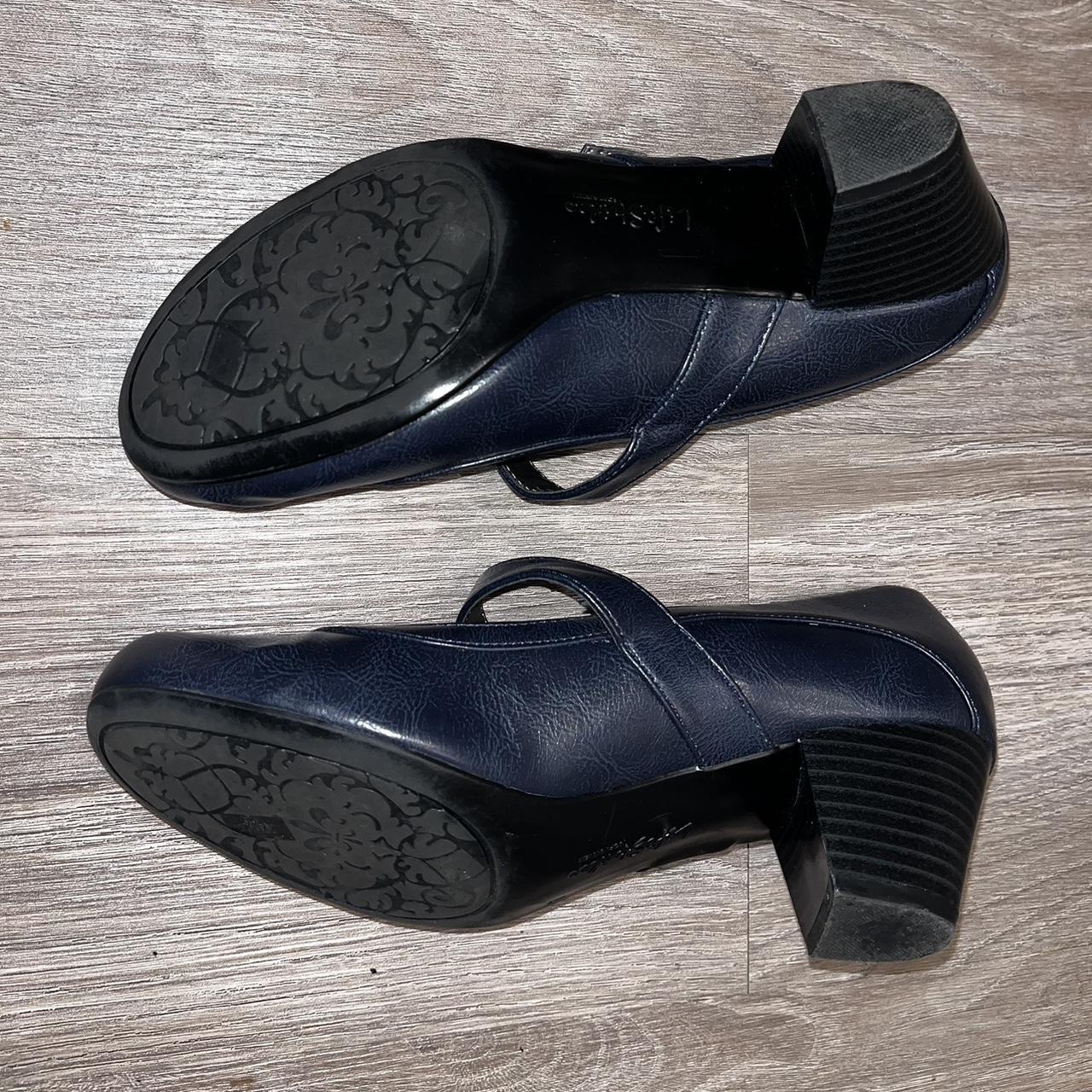 Navy Blue LifeStride Womens Rozz Mary Jane Pumps 2... - Depop