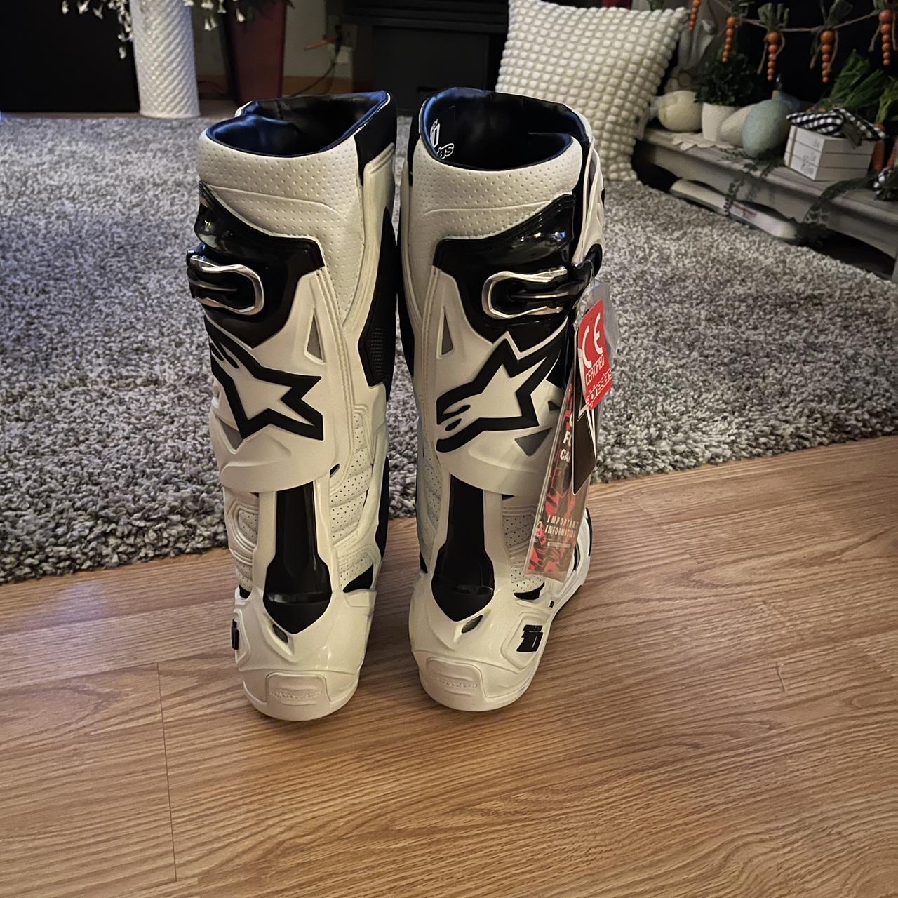 Brand new pair of size 11 White Tech 10’s for sale.... - Depop