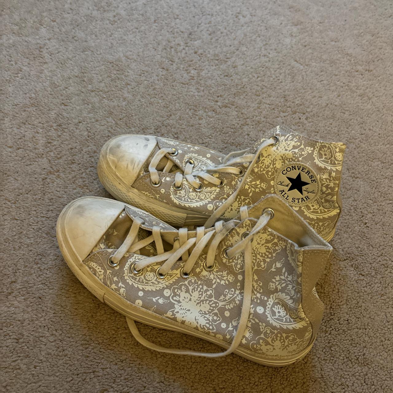 rare floral converse, a few scuff marks on the toe... - Depop